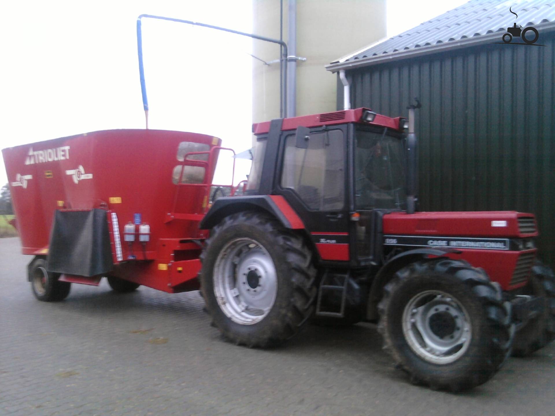 Case International 856 XL Plus - United Kingdom - Tractor picture #420632