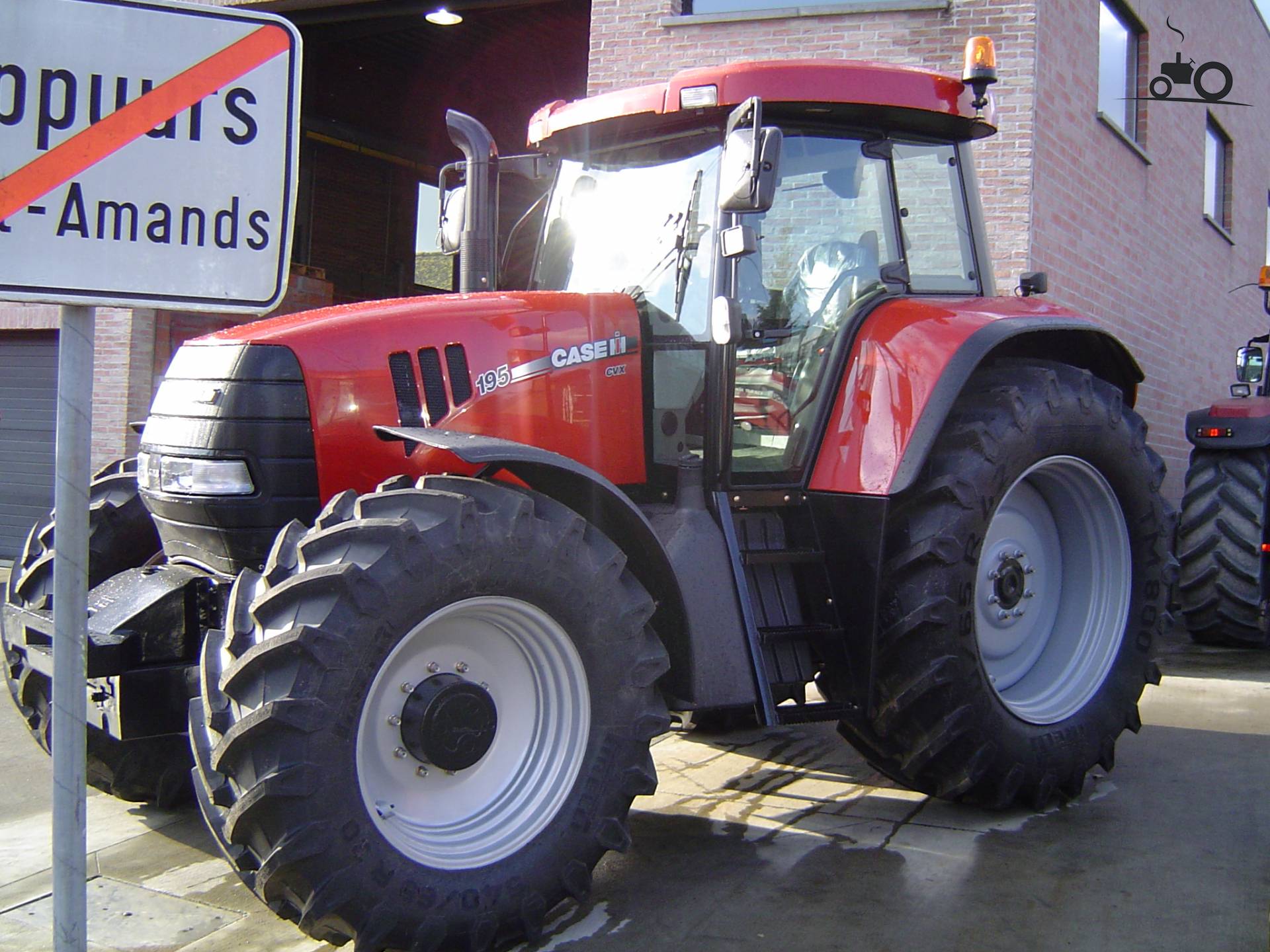 Foto Case CVX 195 #43727