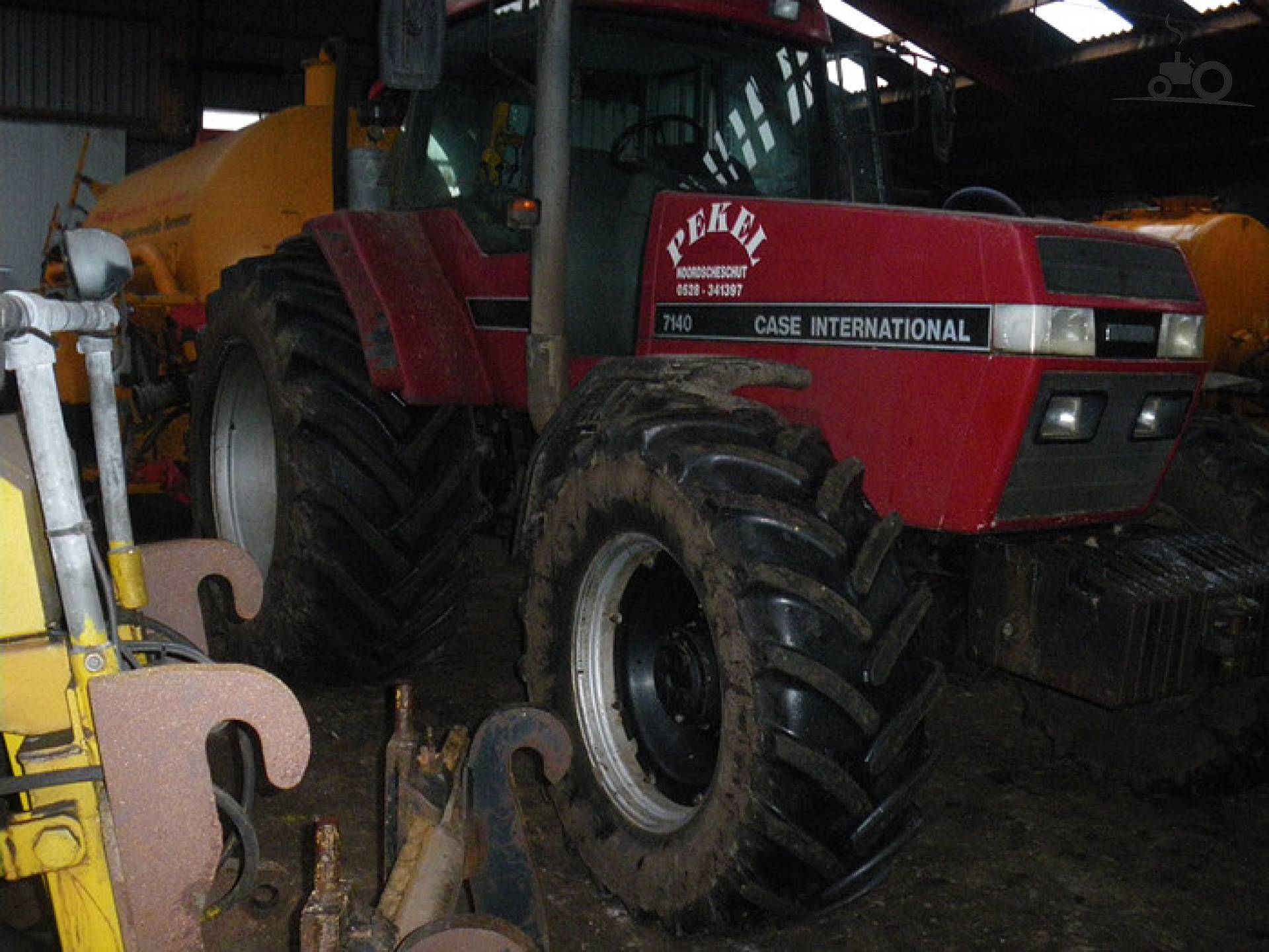 Foto Case International Magnum 7140