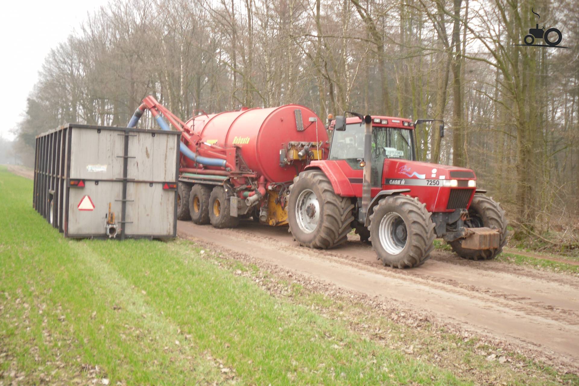 Foto Case International Magnum 7250 Pro #464084