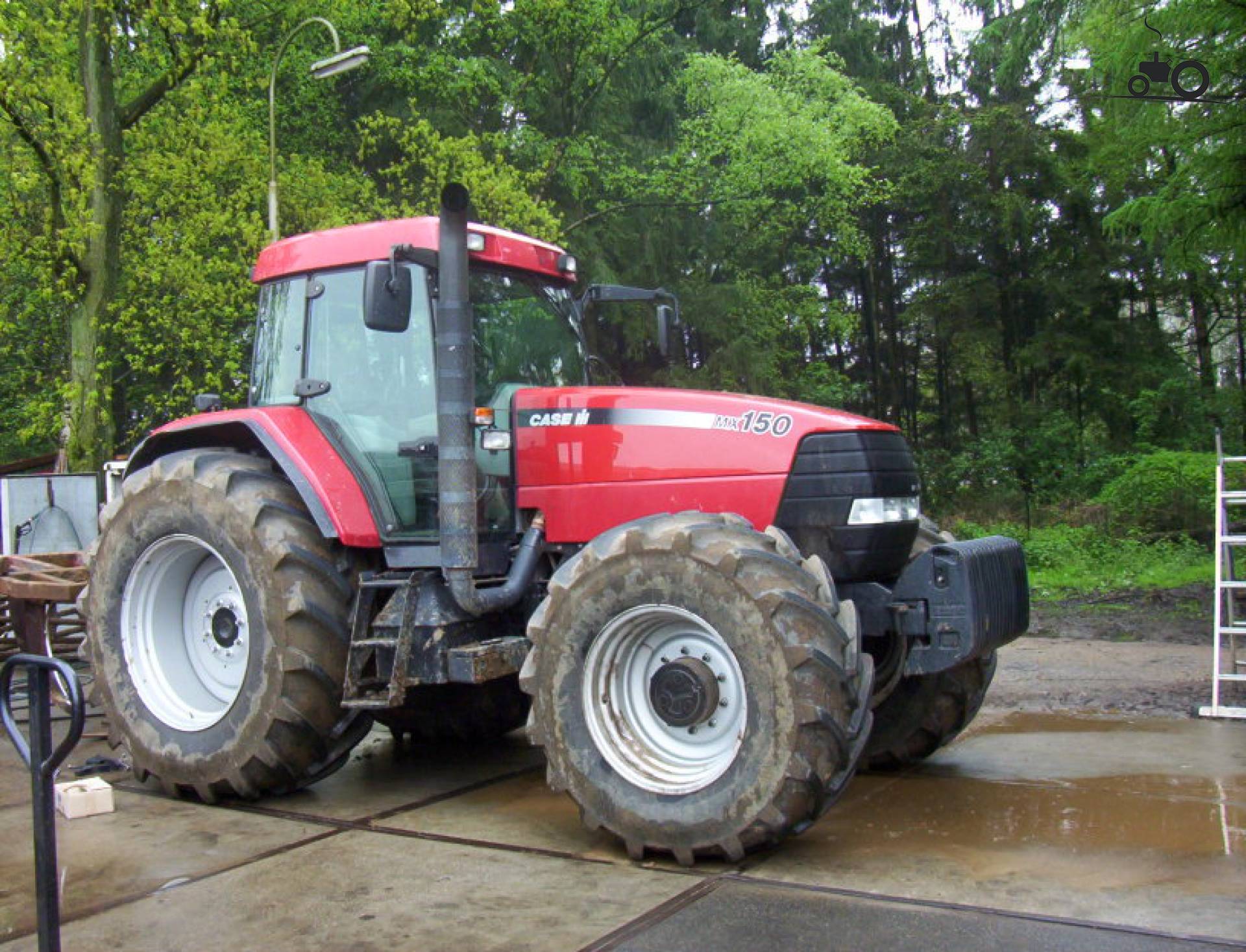 Foto Case MX 150 #465209