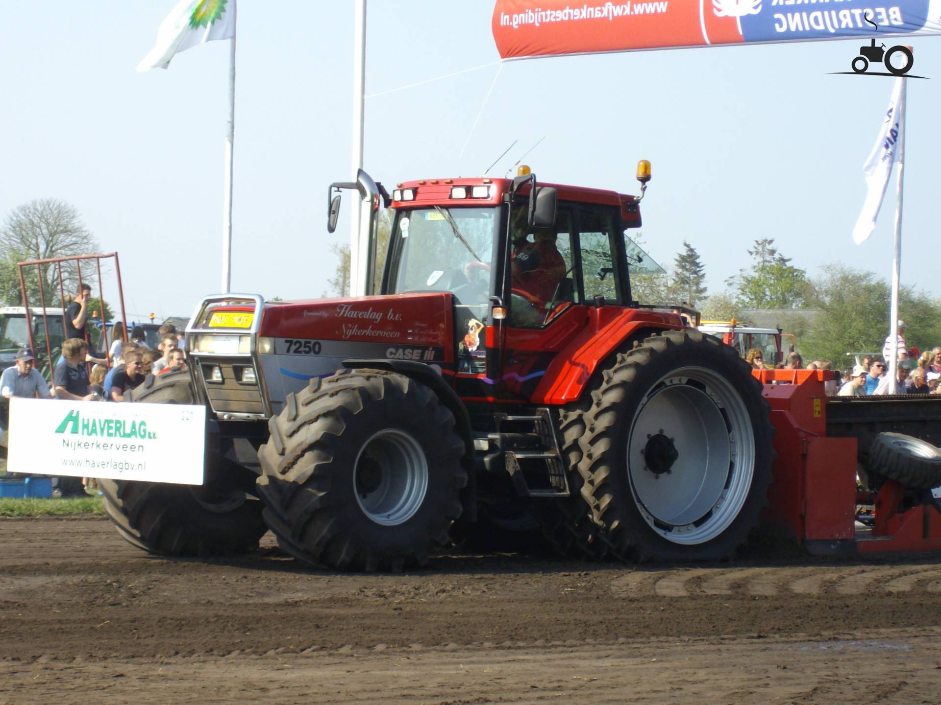 Foto Case International Magnum 7250 #479608