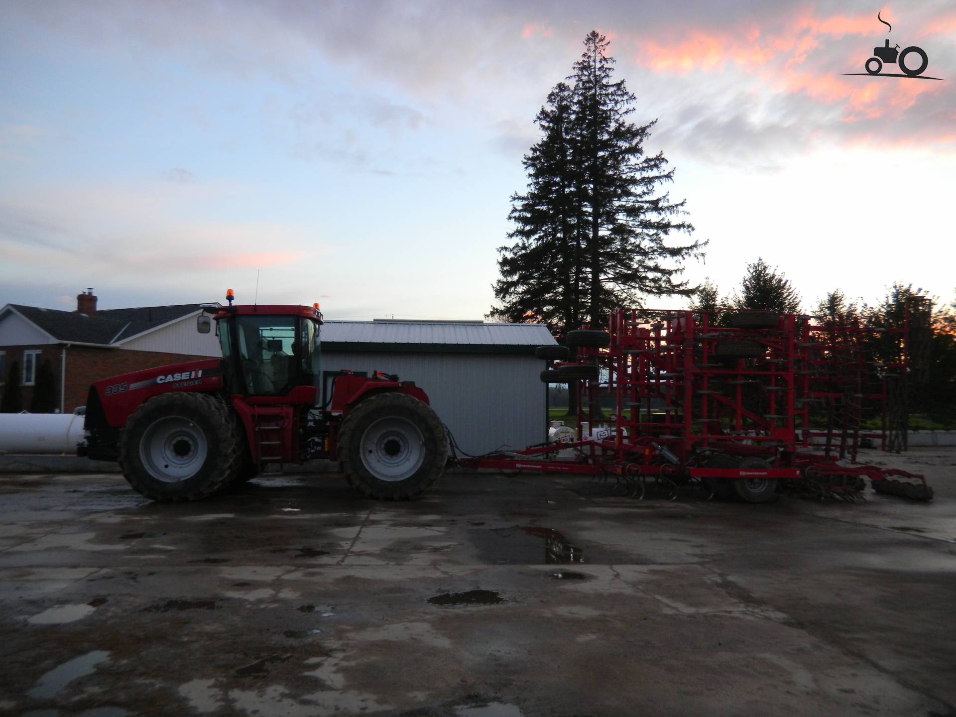 Case IH Steiger 335