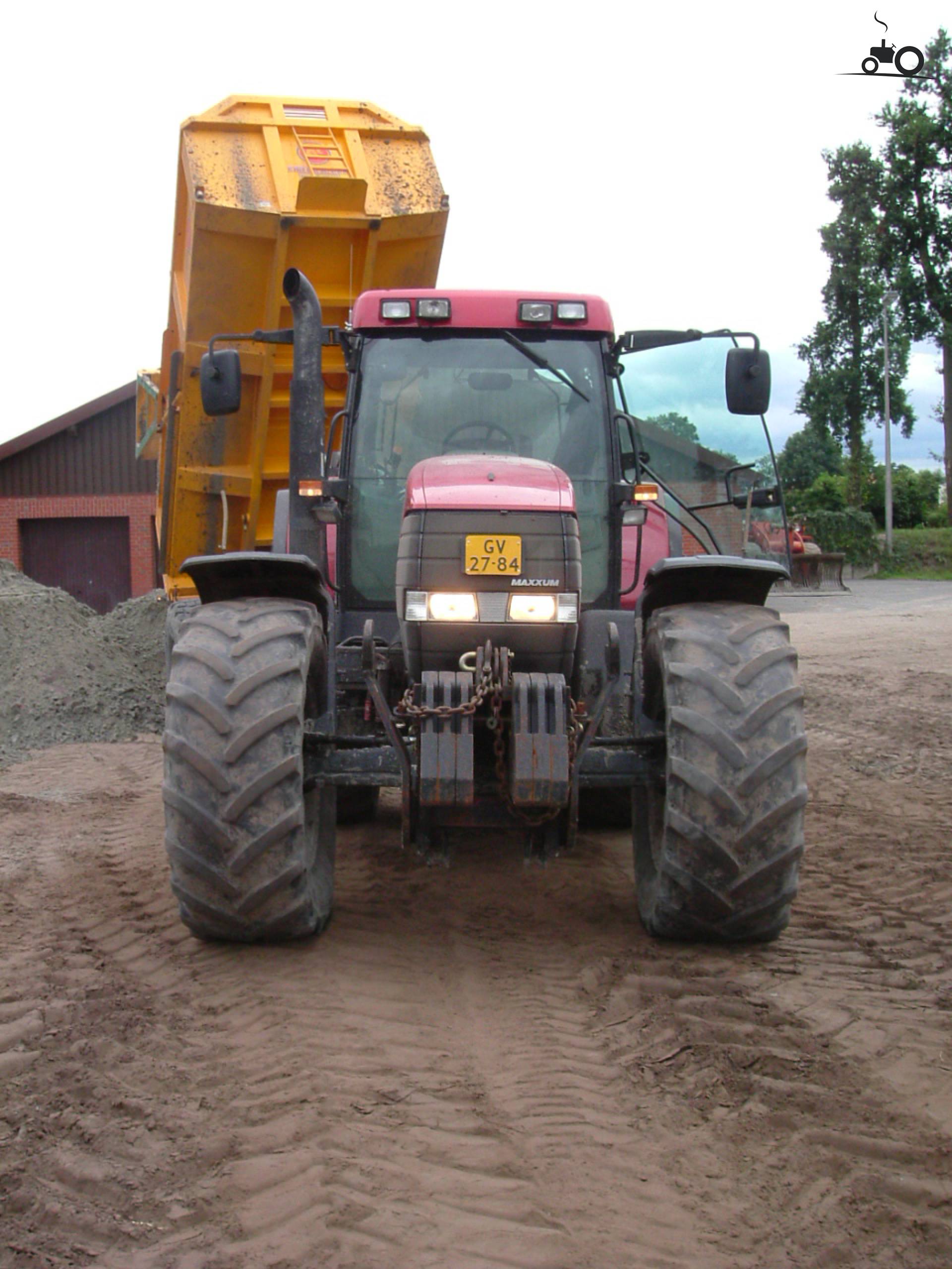 Foto Case MX 150 #51722