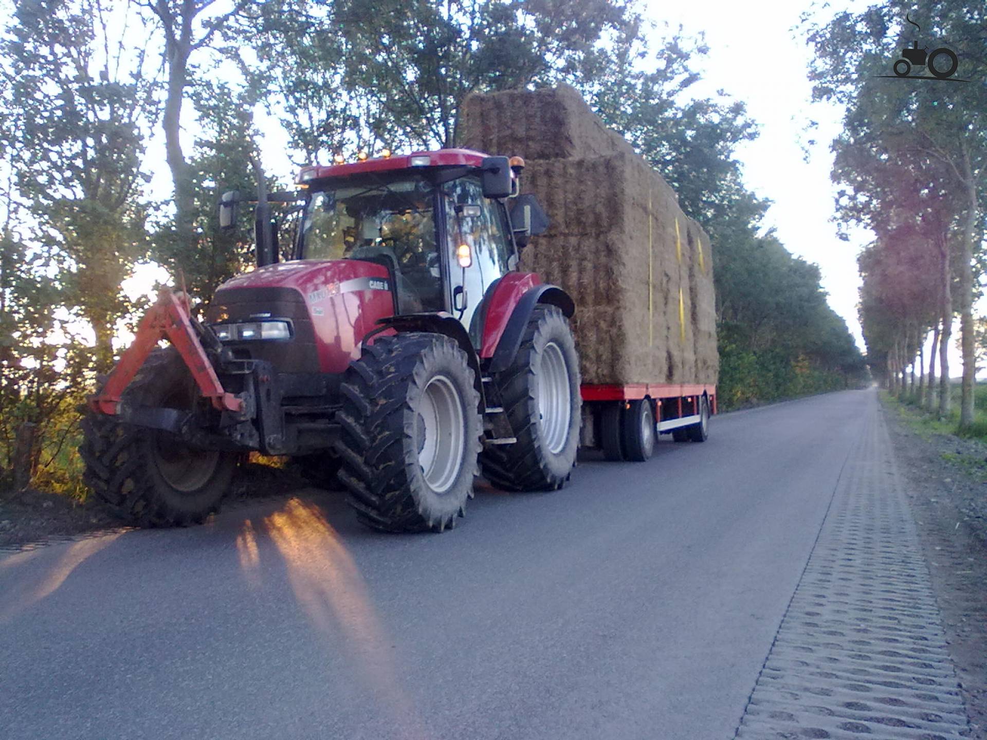 Foto Case MXU 125 van VOF Gebroeders Posch