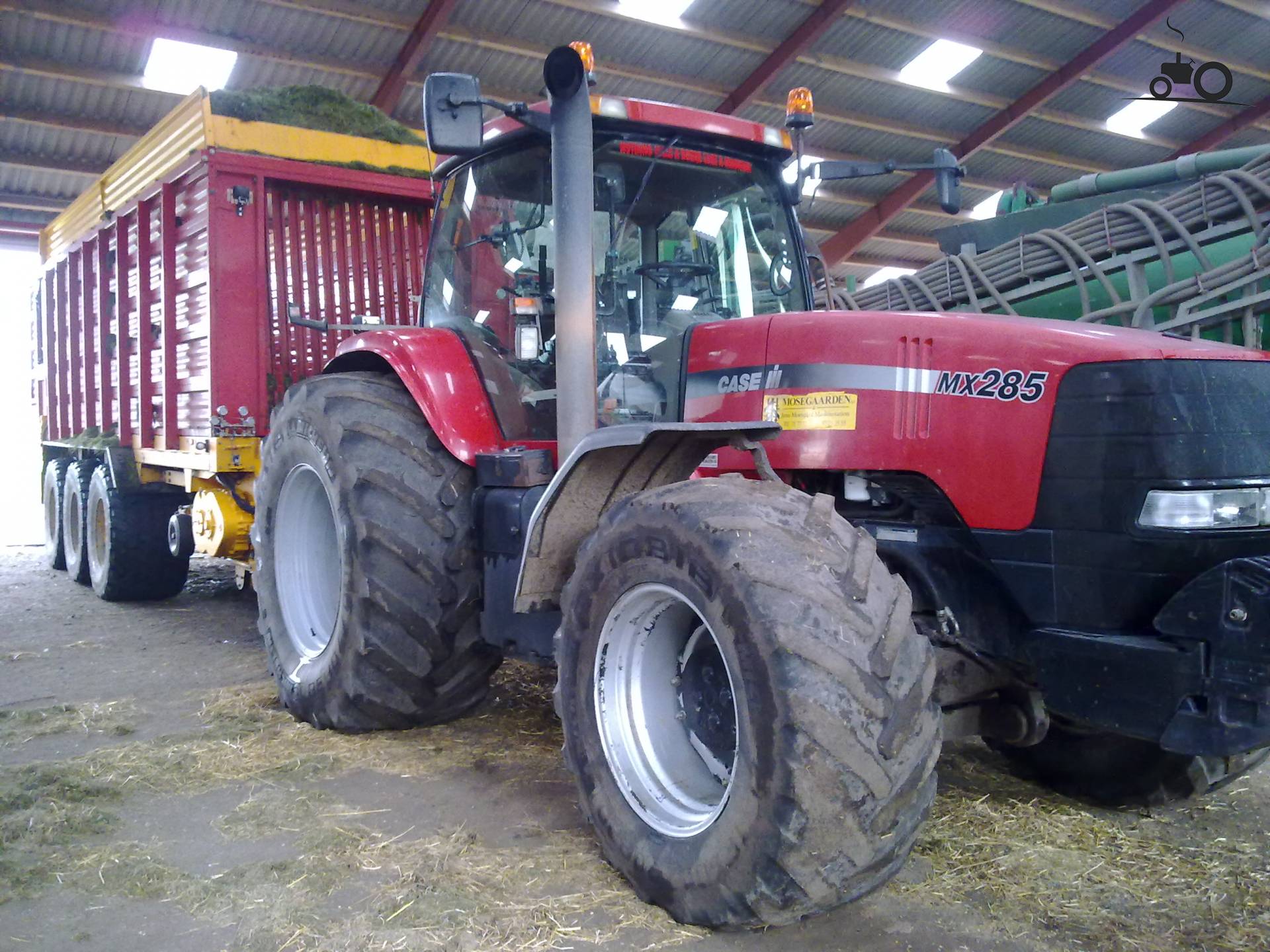Foto Case IH MX 285 Magnum #545269