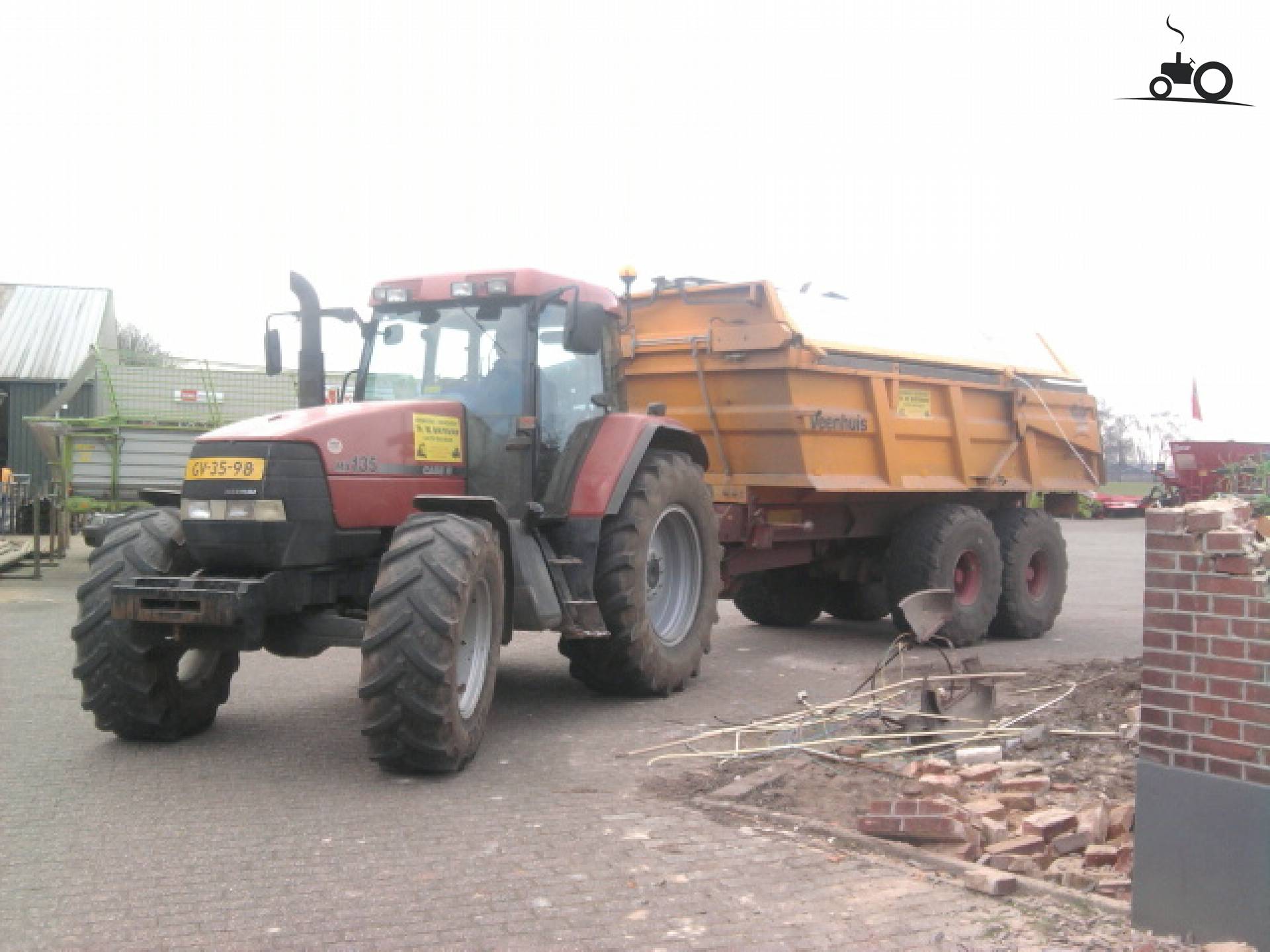 Foto Case IH Maxxum MX 135 #605761