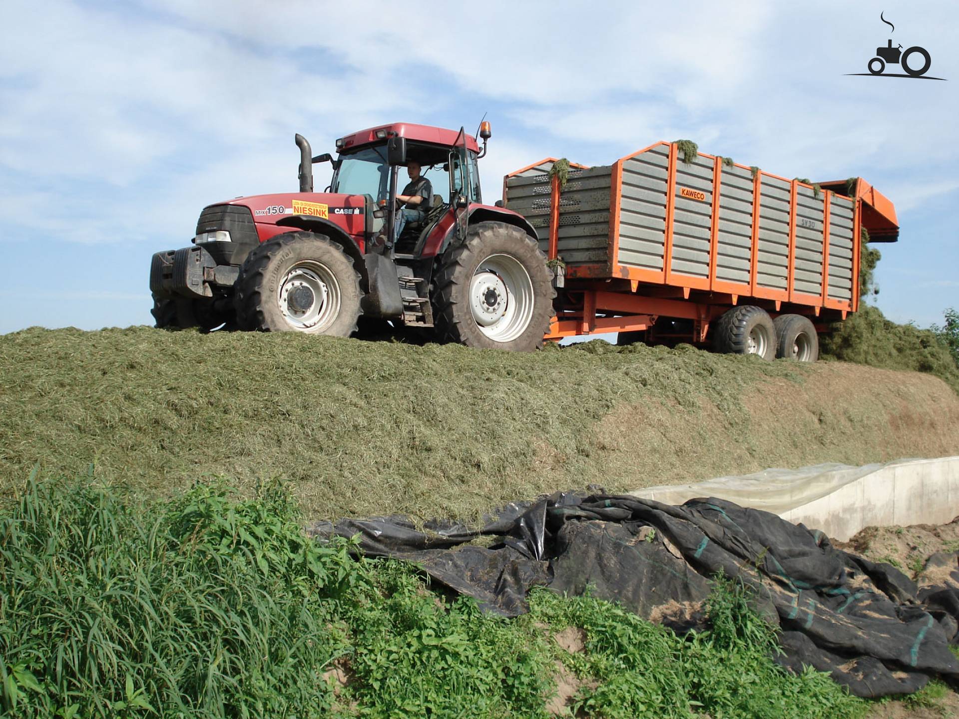 Foto Case MX 150 #64109