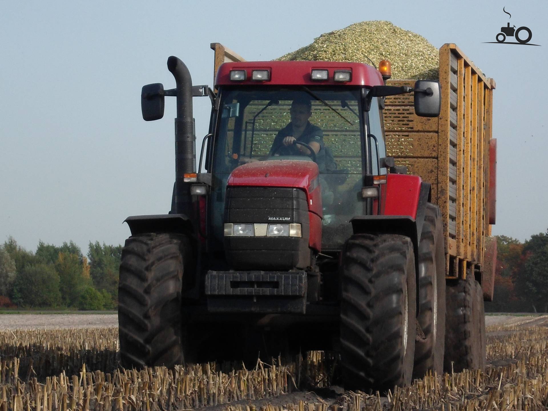 Foto Case IH Maxxum MX 120 #698141