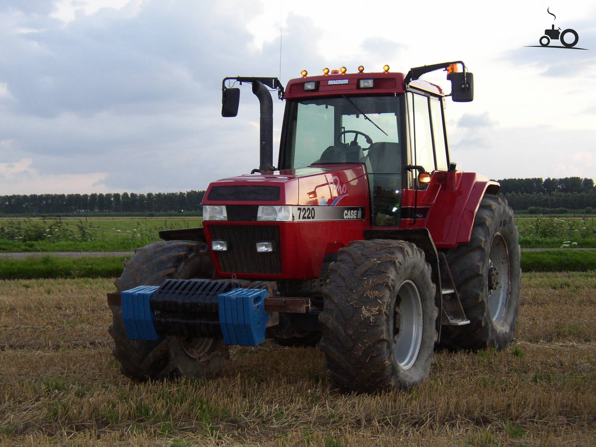 Foto Case International Magnum 7220 Pro #75366