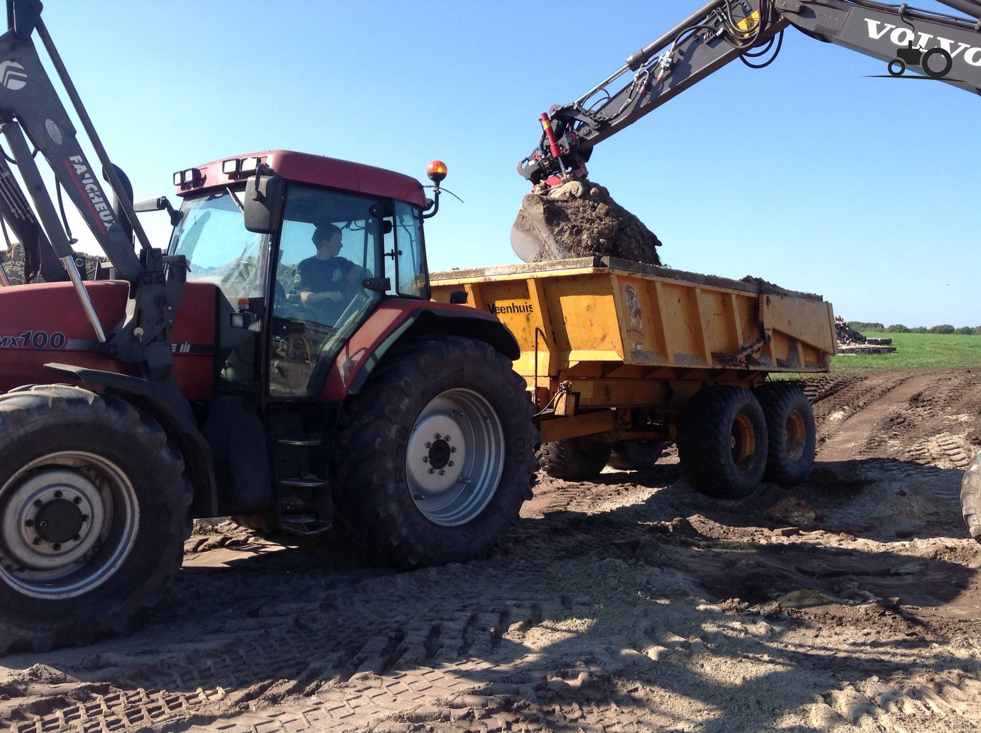 Foto Case IH Maxxum MX 100 #821965