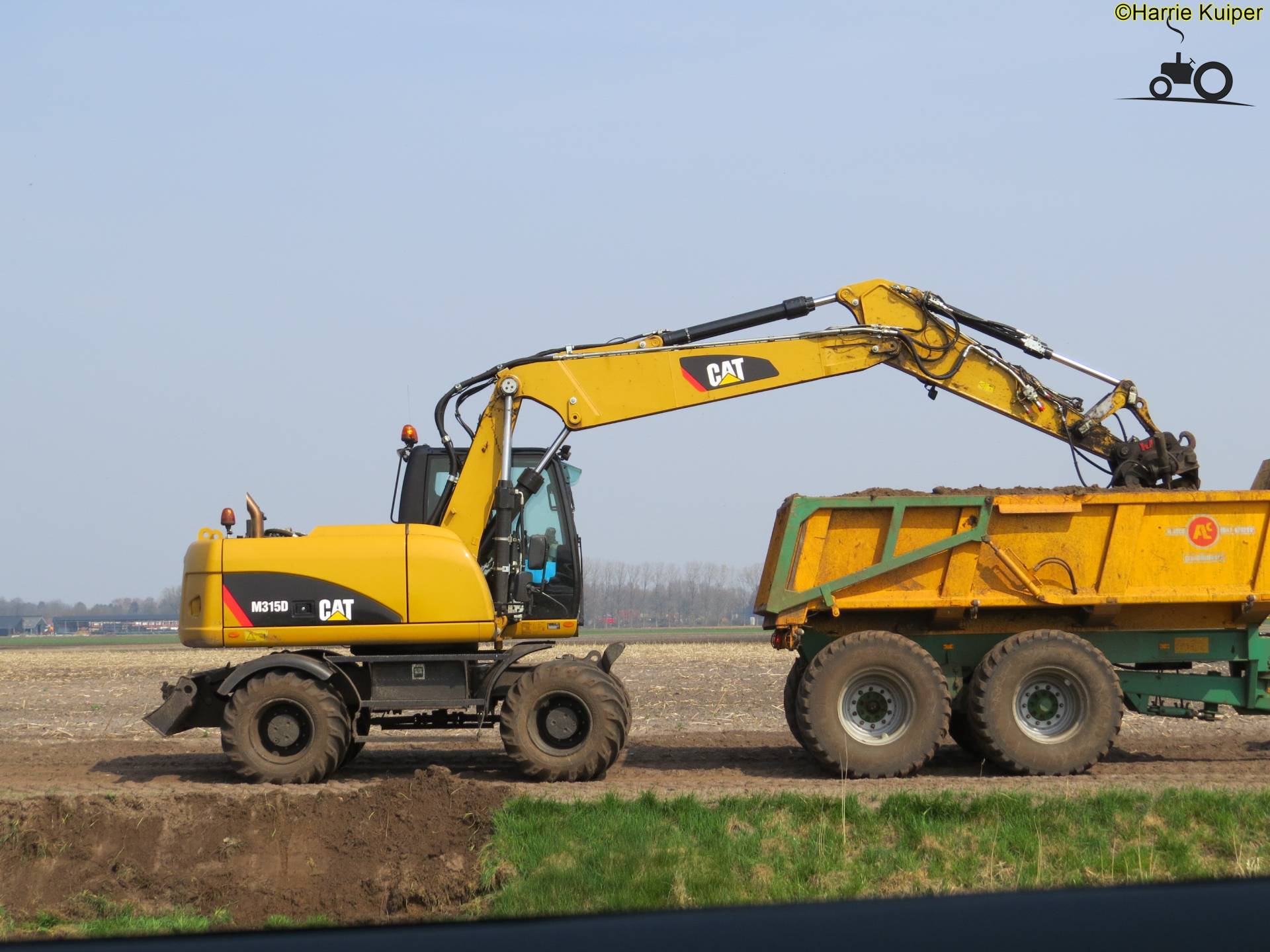 Foto Cat M315D #1226062