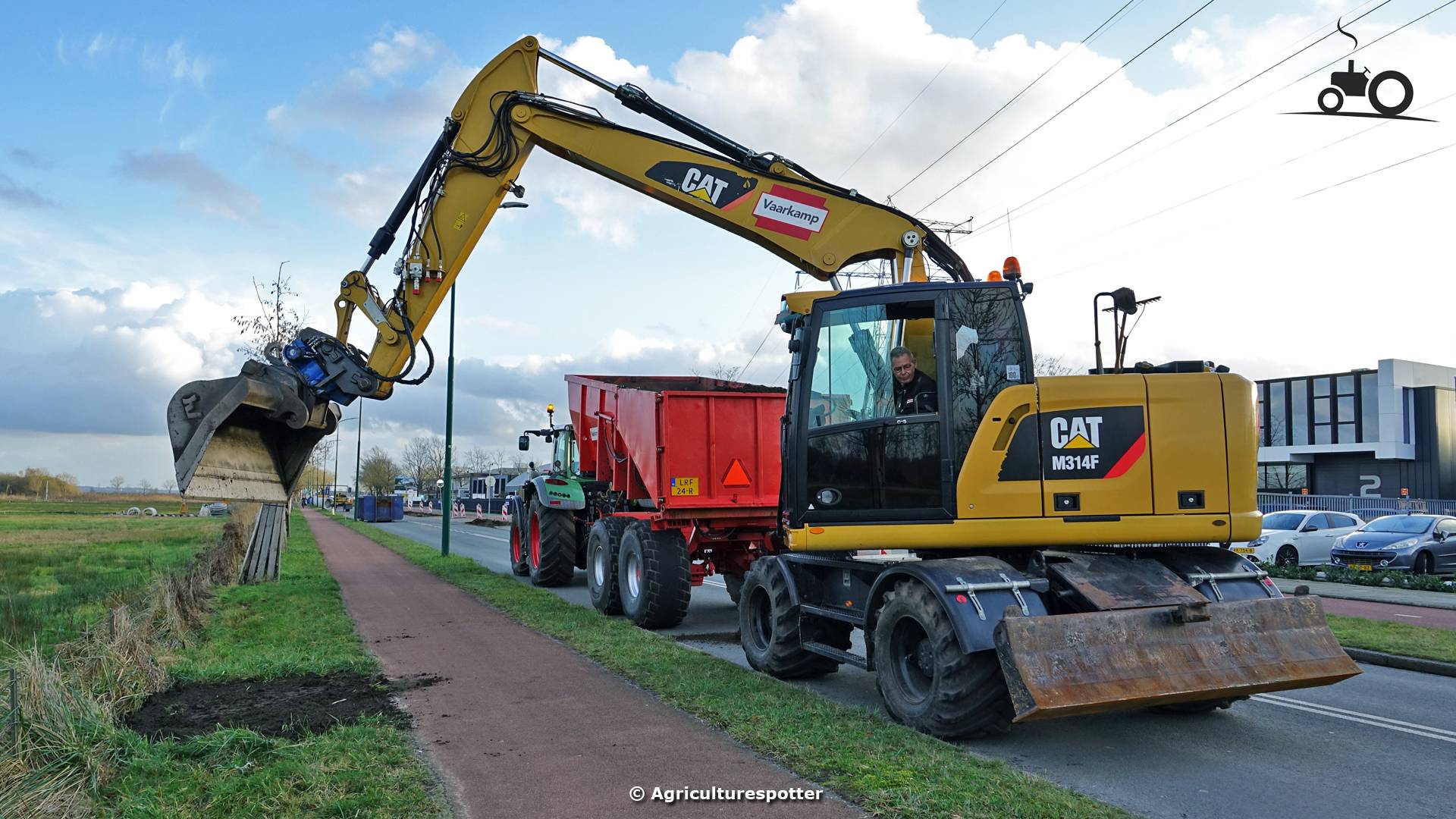 Foto Cat M314F #1506089