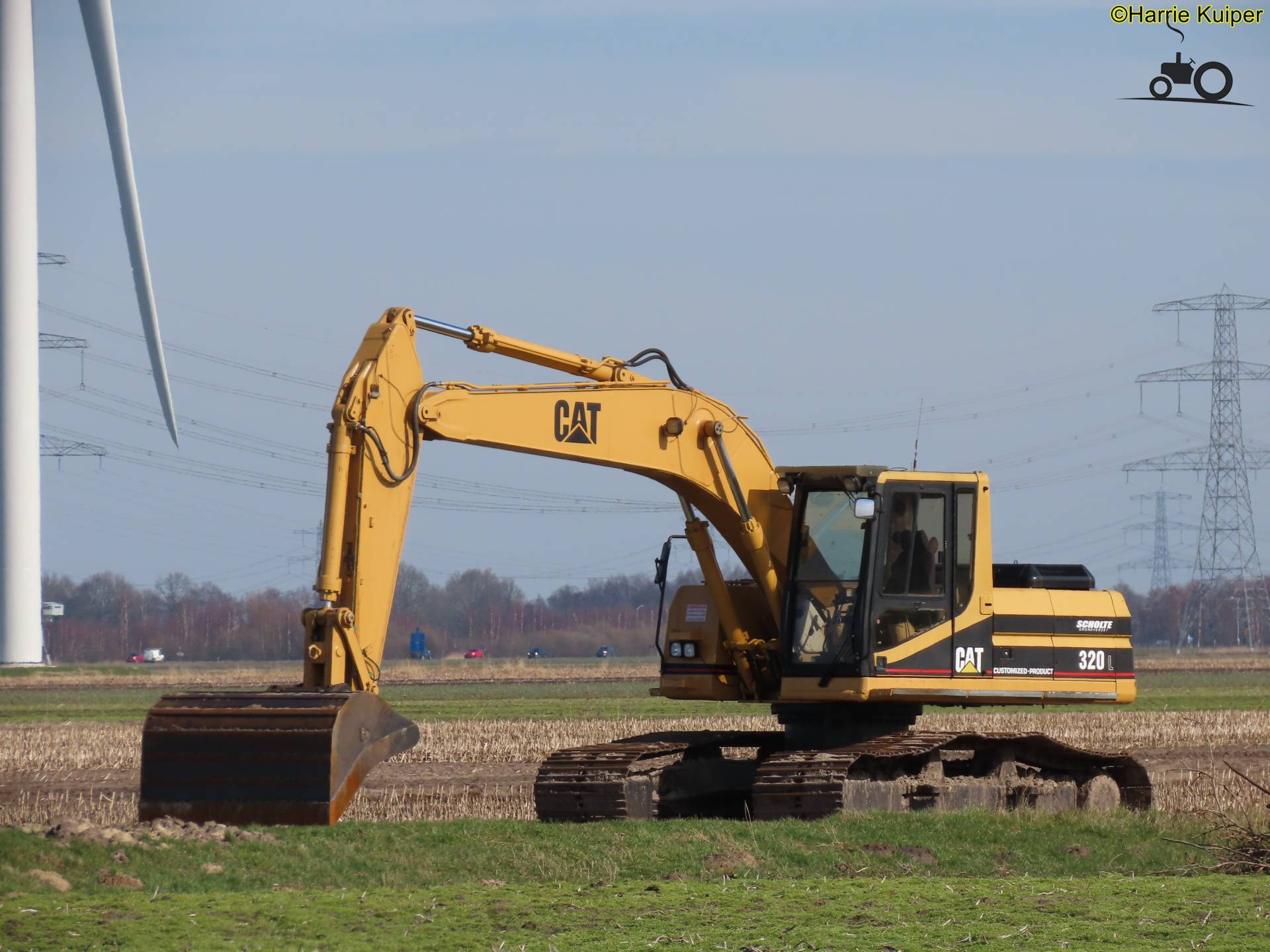 Cat 320