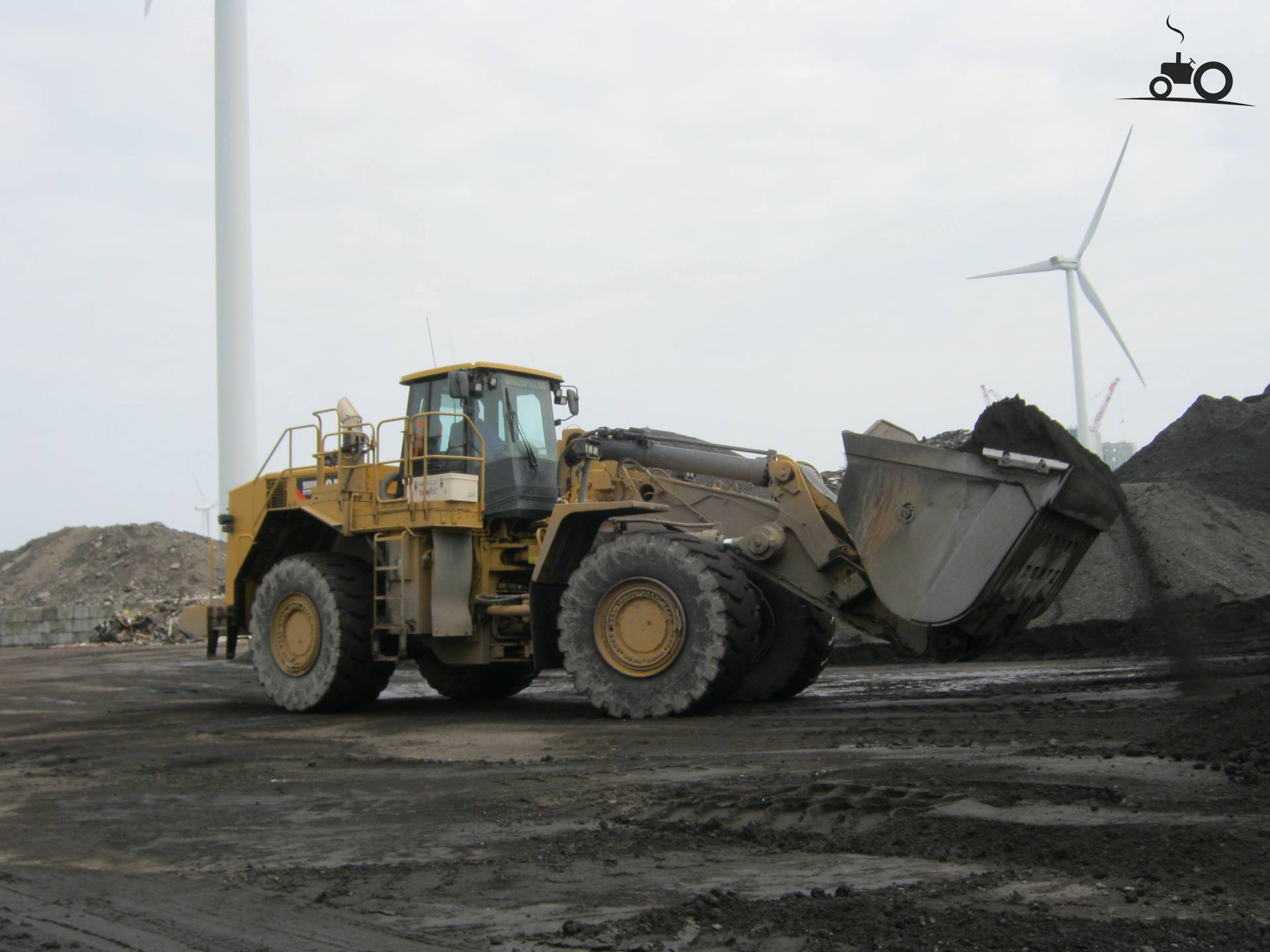 Foto Cat 988 #656177