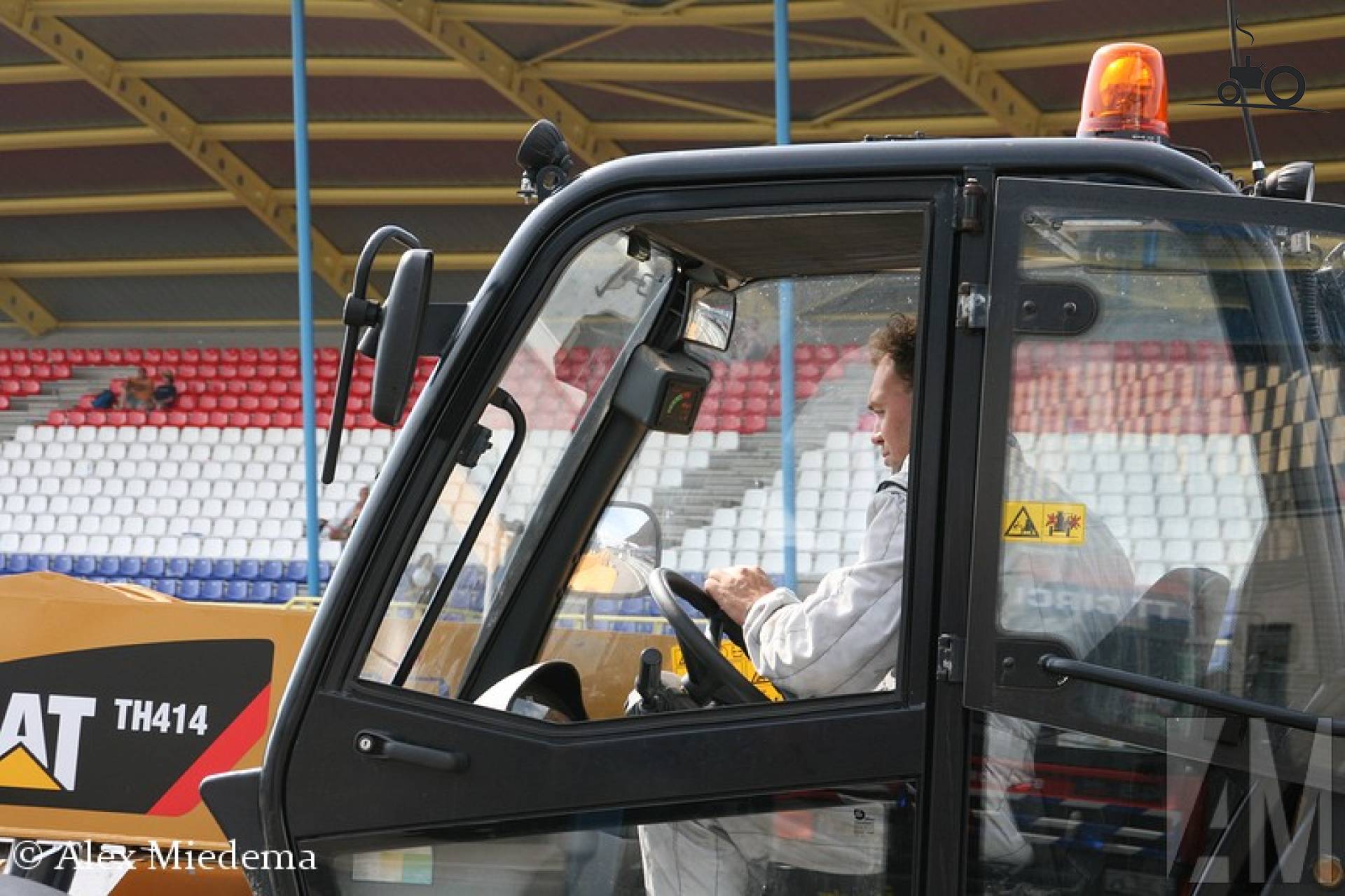 Foto Cat TH414 #861137