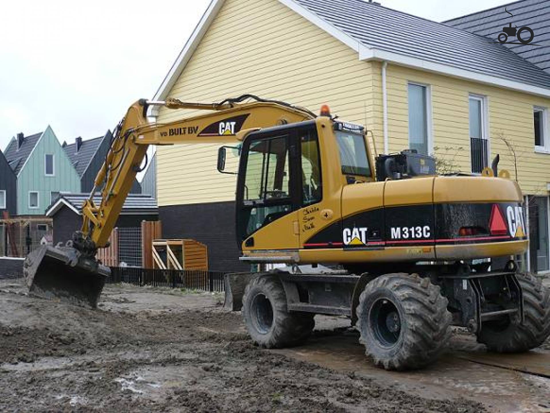 Cat M313C