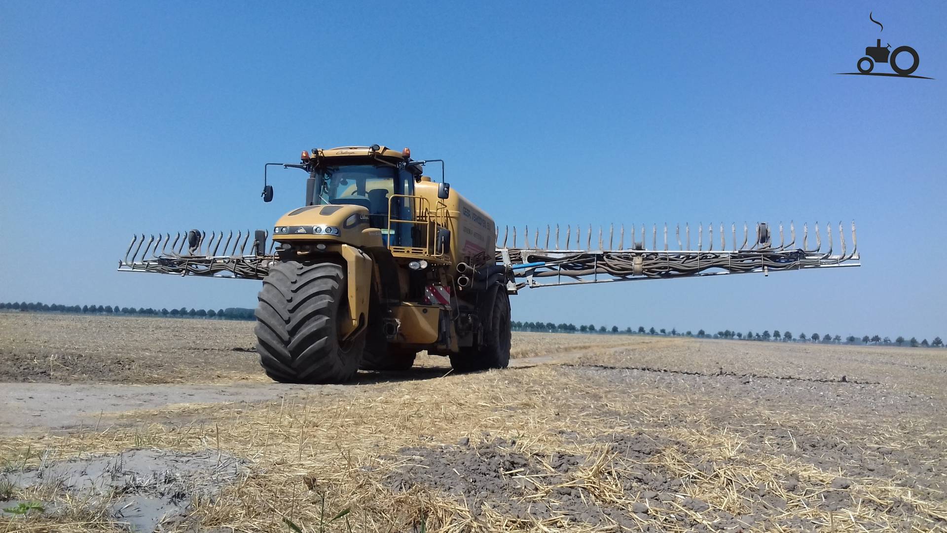 Challenger Terra Gator 8333