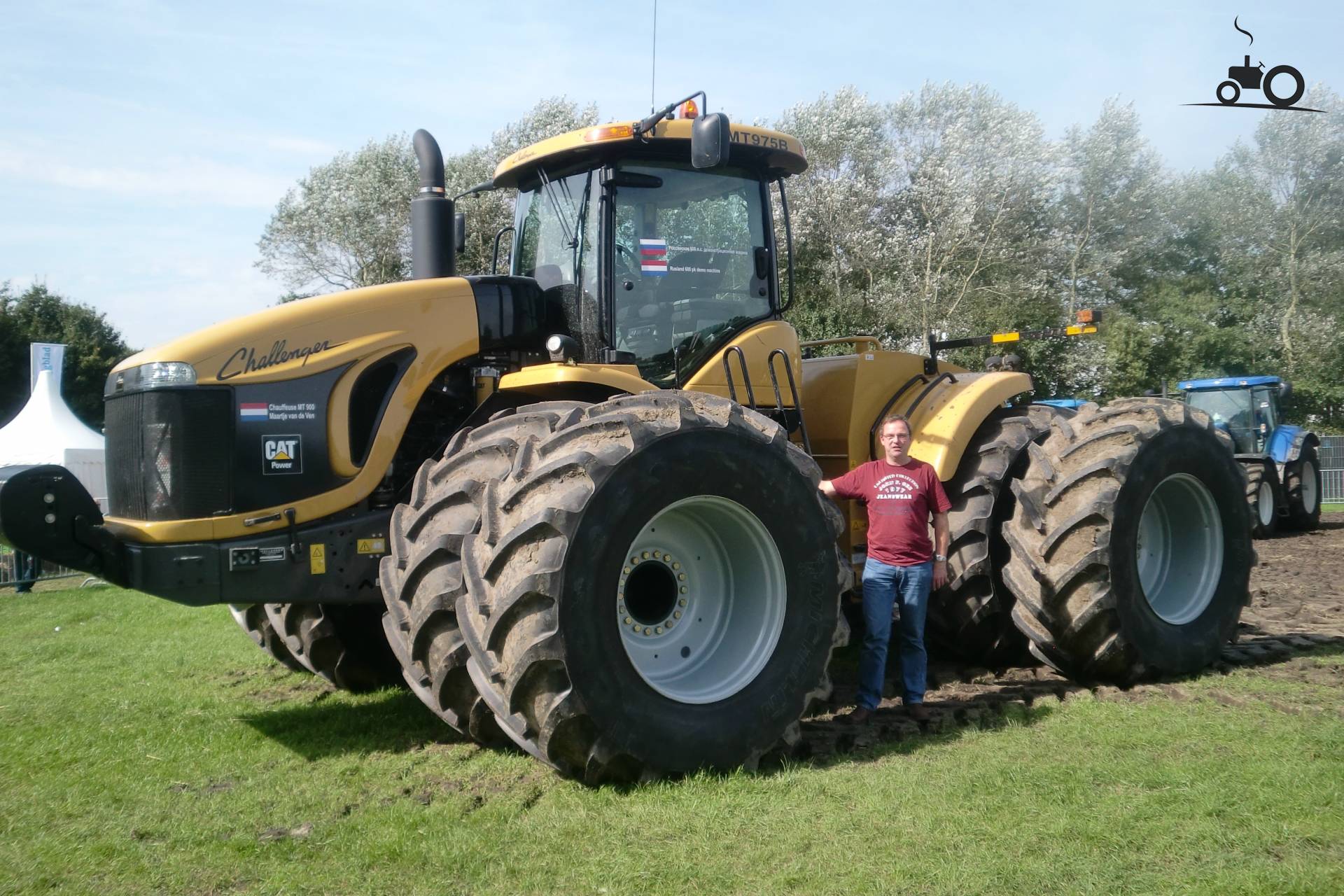 Foto Challenger MT 975 B #400540