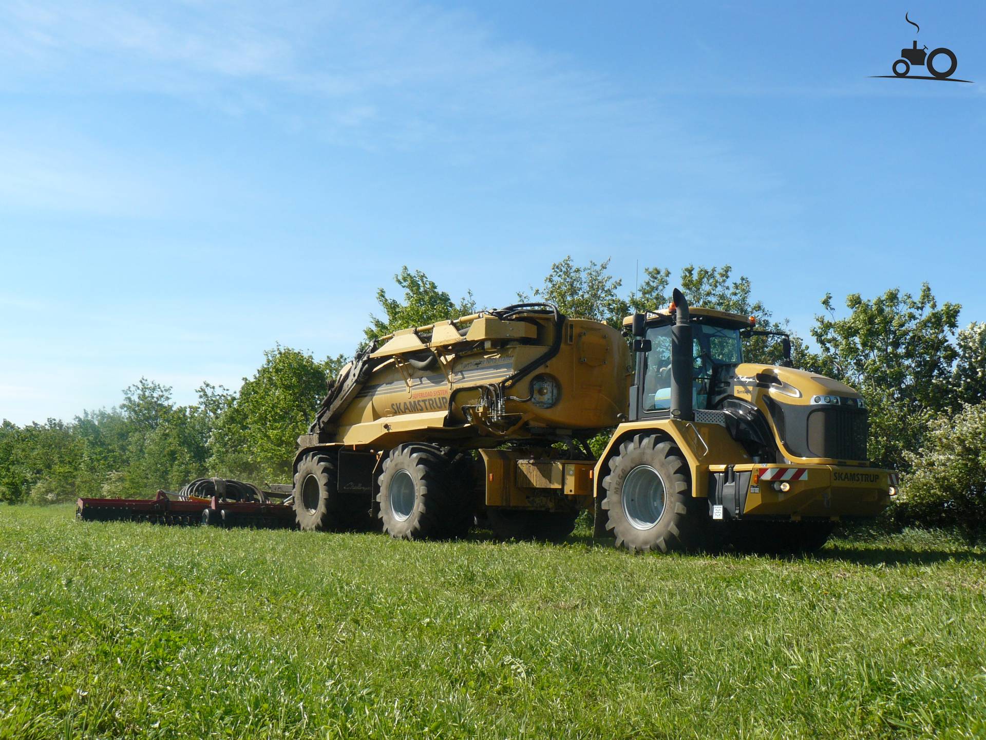 Challenger Terra Gator 3244 - United Kingdom - Tractor picture #765897
