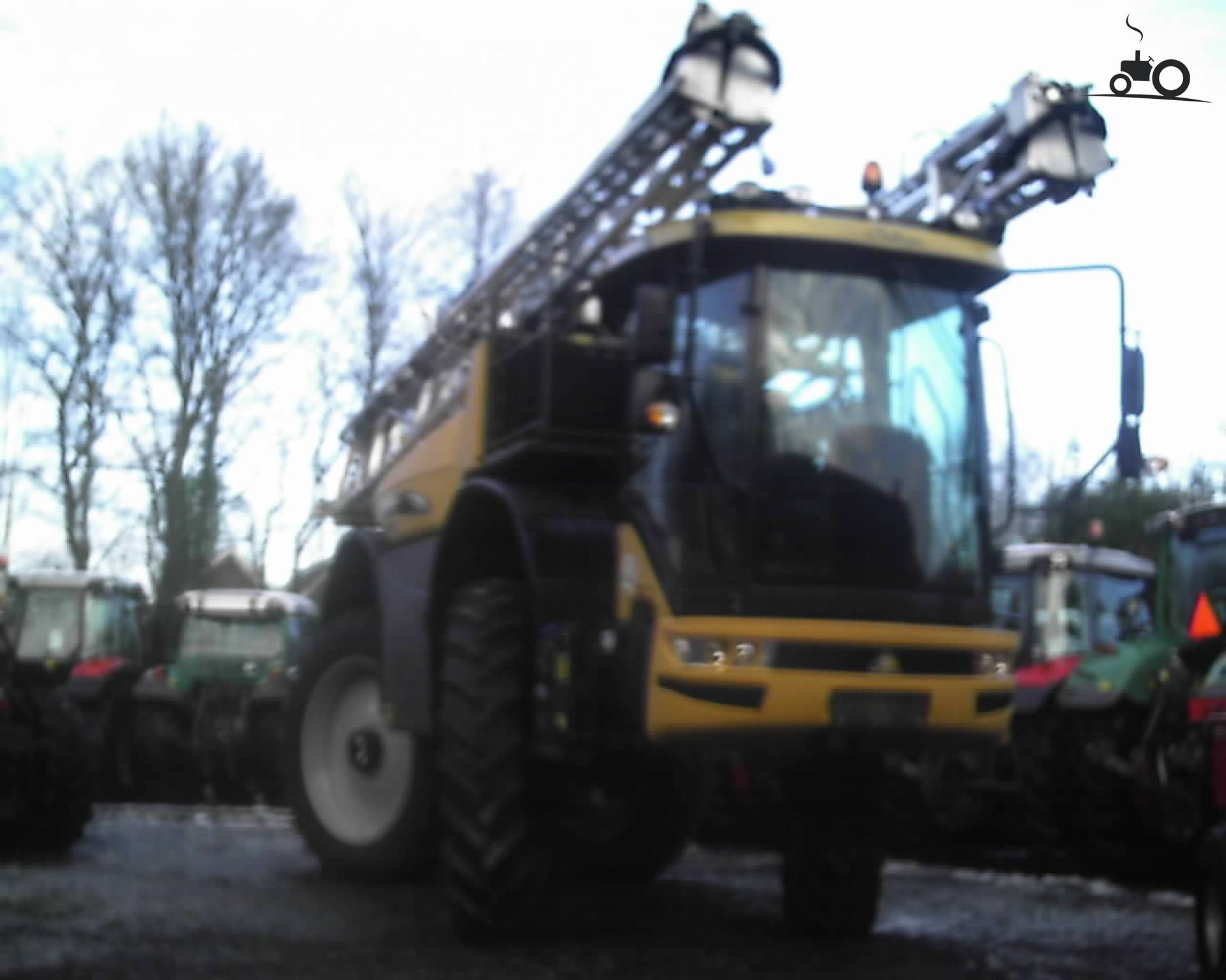 Challenger Rogator 655
