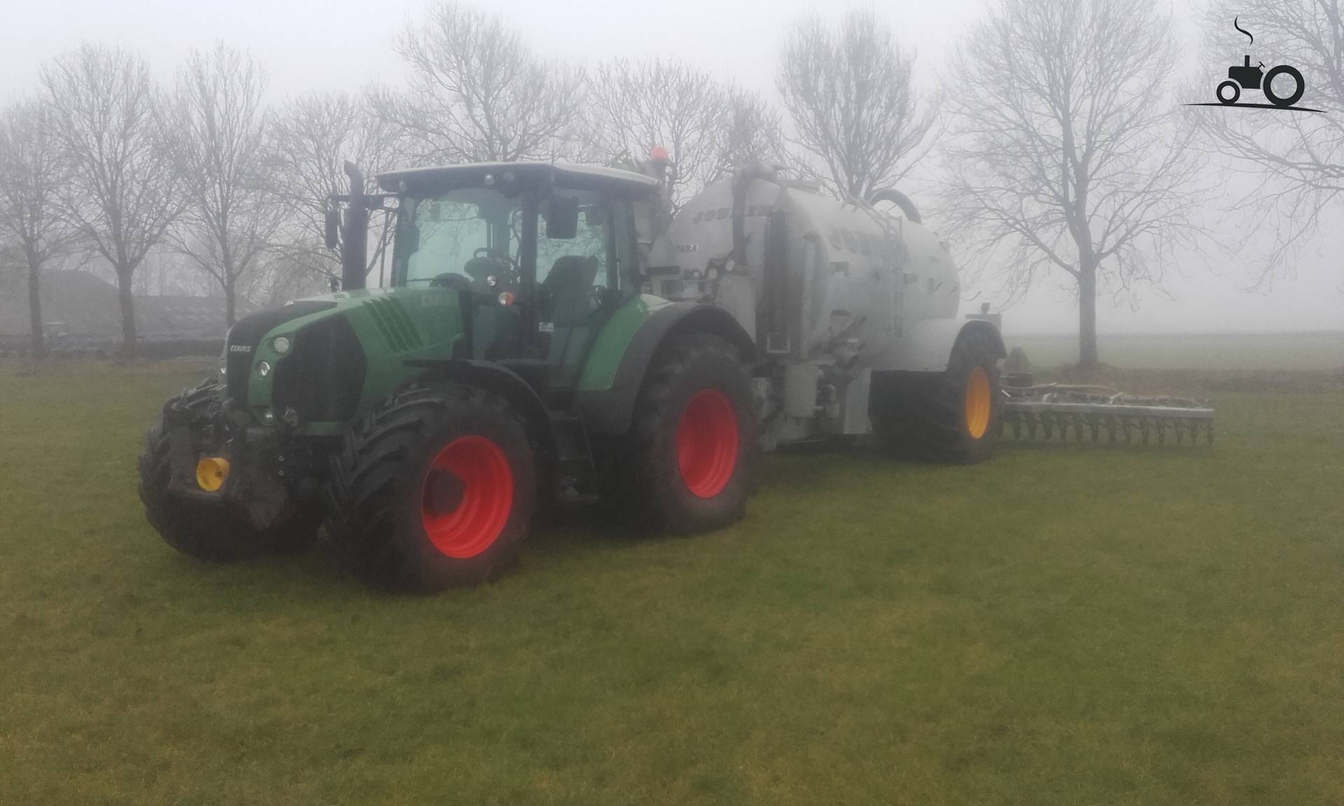 Foto Claas Arion 540 #1143616