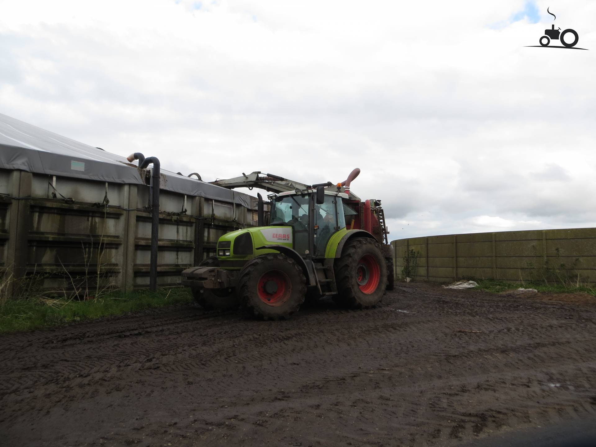 Foto Claas Ares 826 RZ #1160566