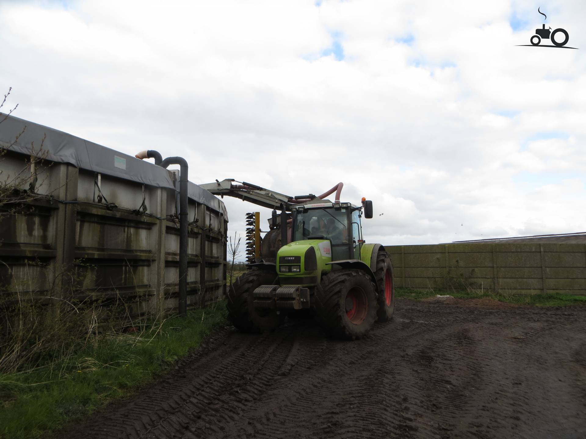 Foto Claas Ares 826 RZ #1160567