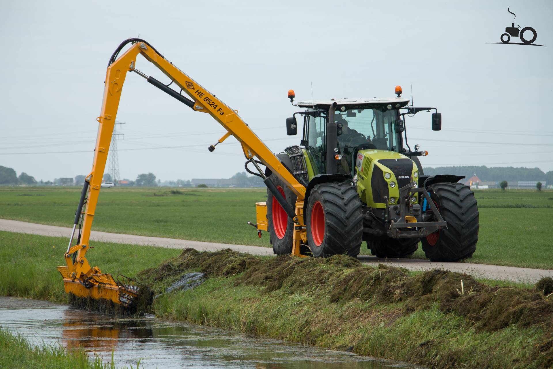 Foto Claas Arion 650 #1173116