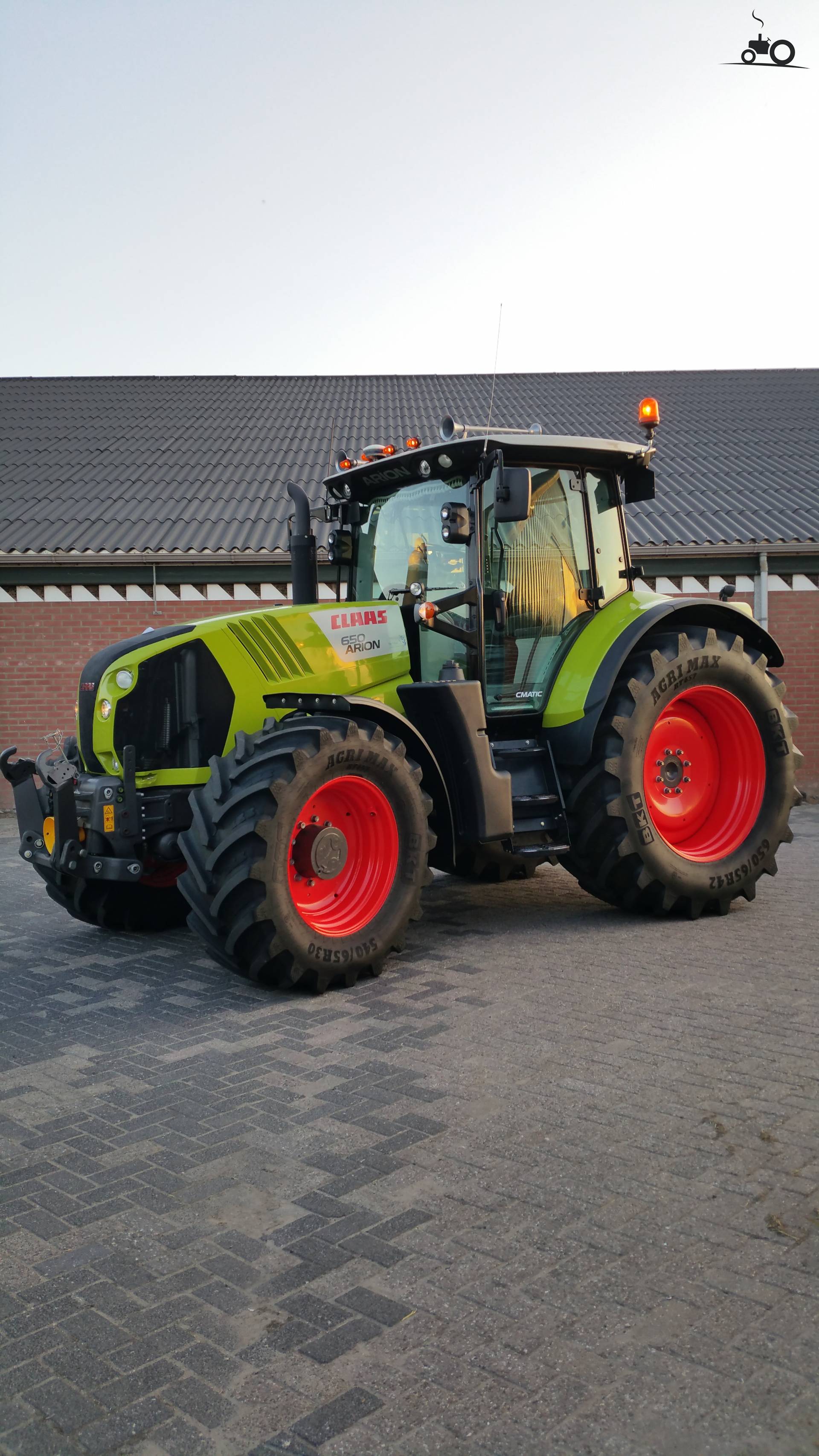 Foto Claas Arion 650 #1238575