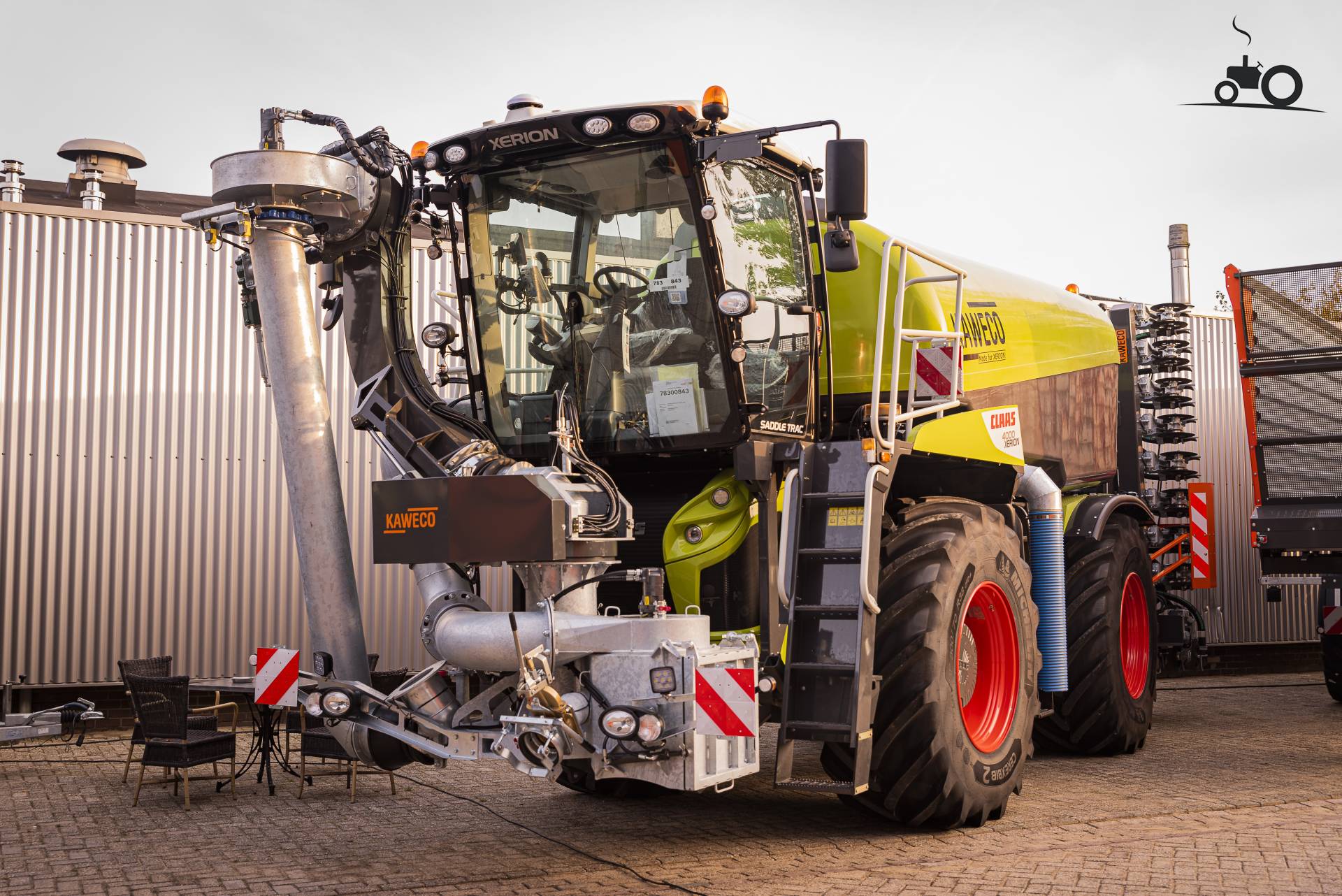 Foto Claas Xerion Saddle Trac Van Kamps De Wild Bv