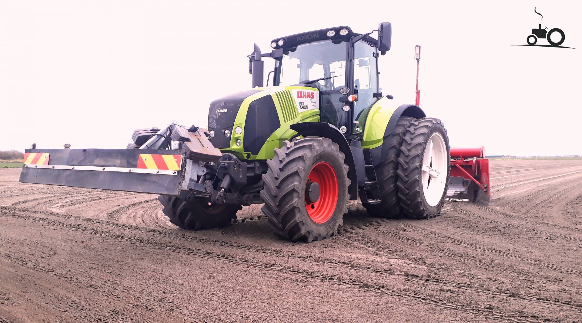 Foto Claas Axion 810 van Klus en montage Bedrijf Burger