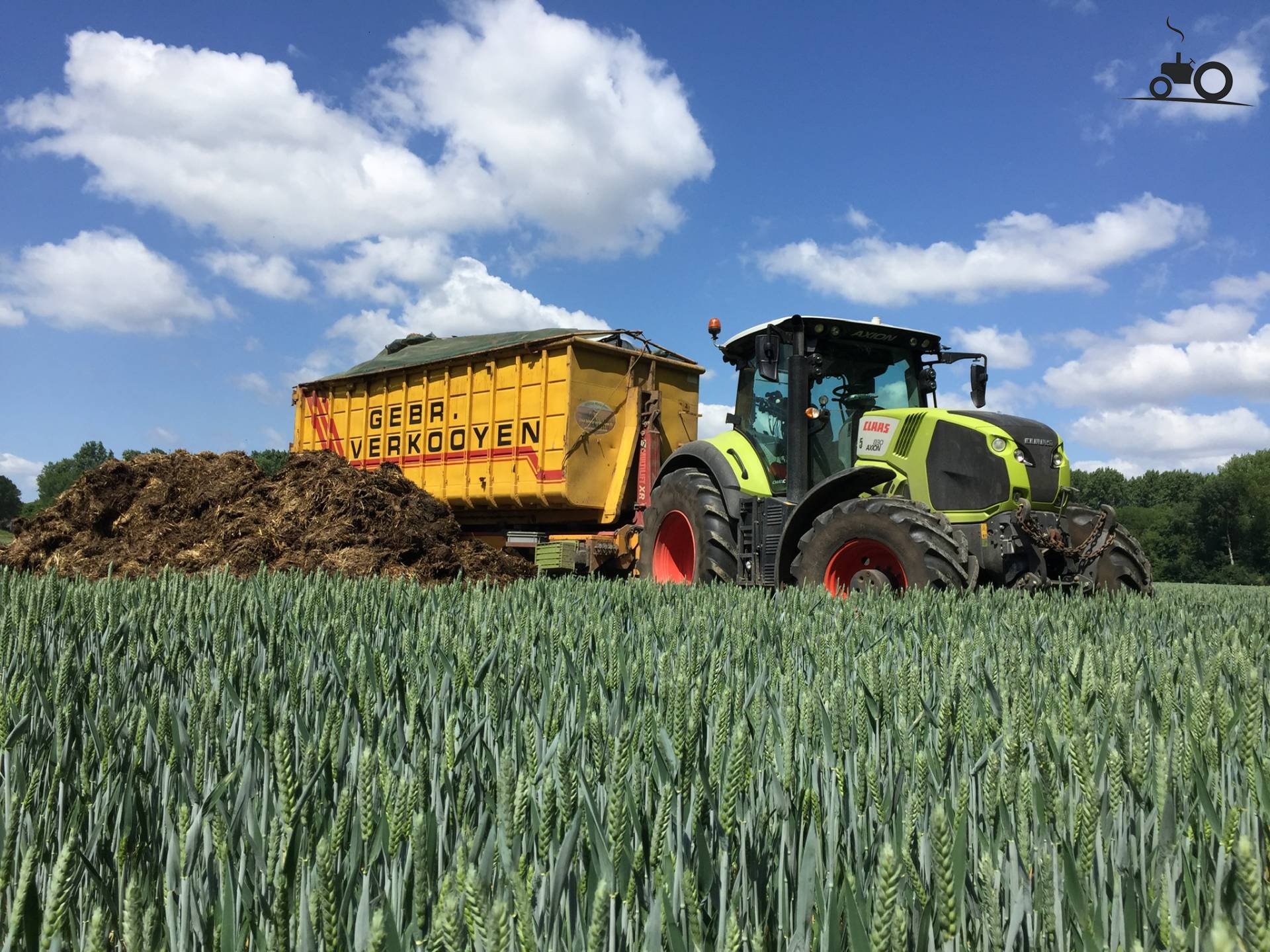 Foto Claas Axion 830 #1355495