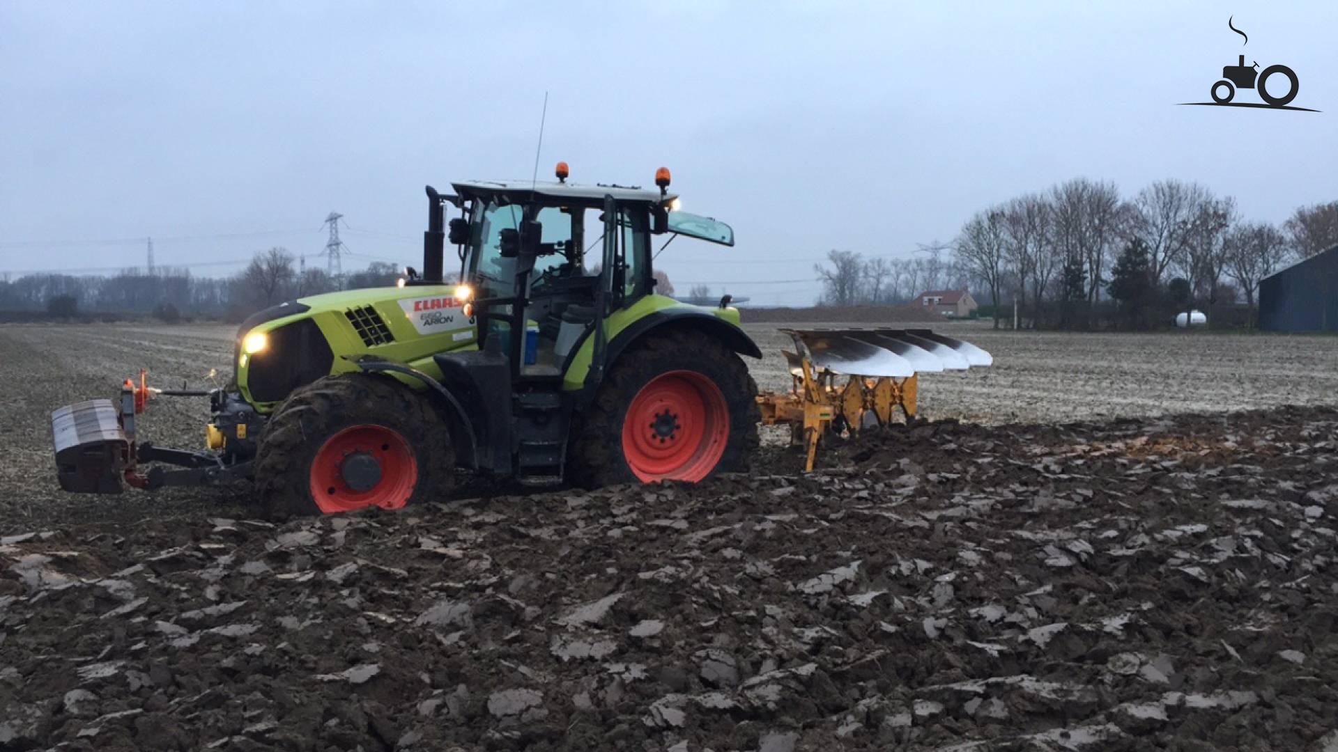 Foto Claas Arion 660 #1389329