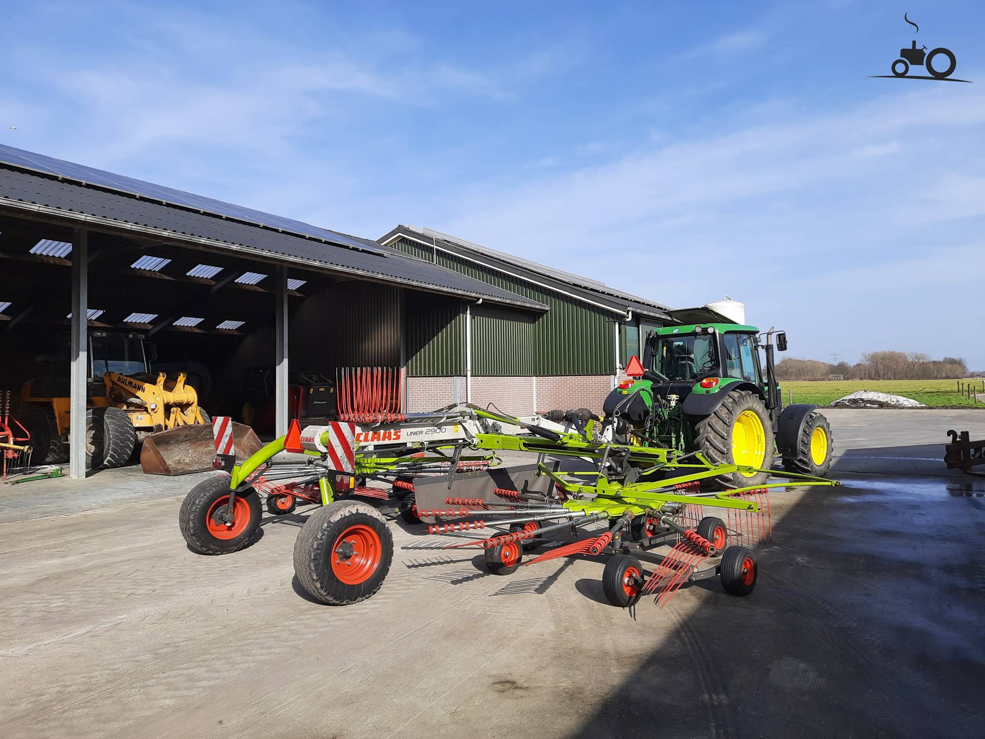 Foto Claas Liner 2900 #1401415