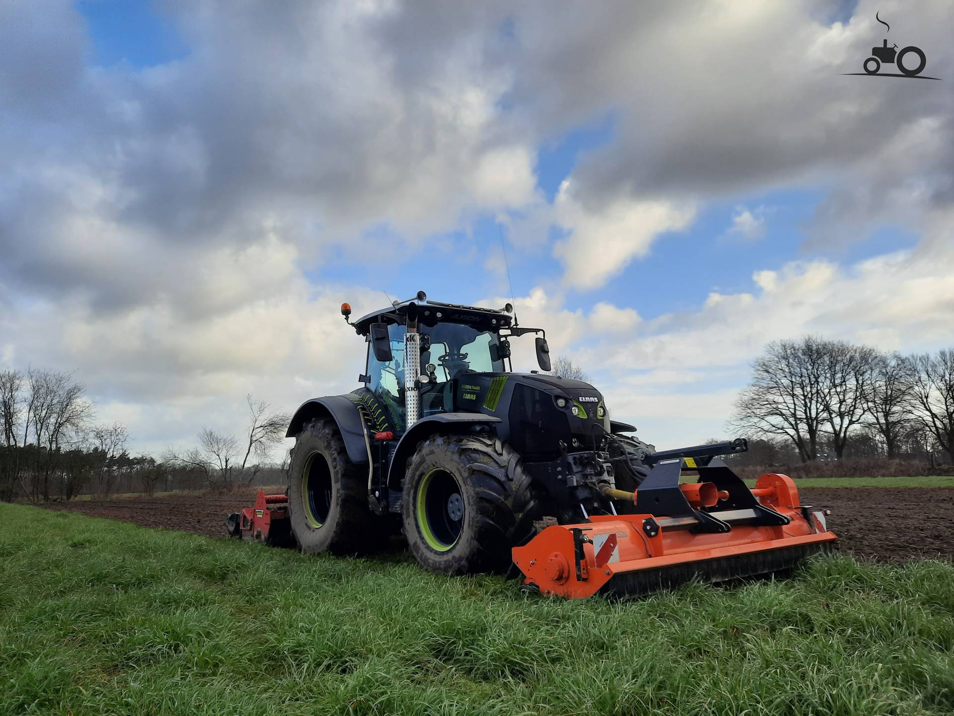Foto Claas Axion 850 #1408302