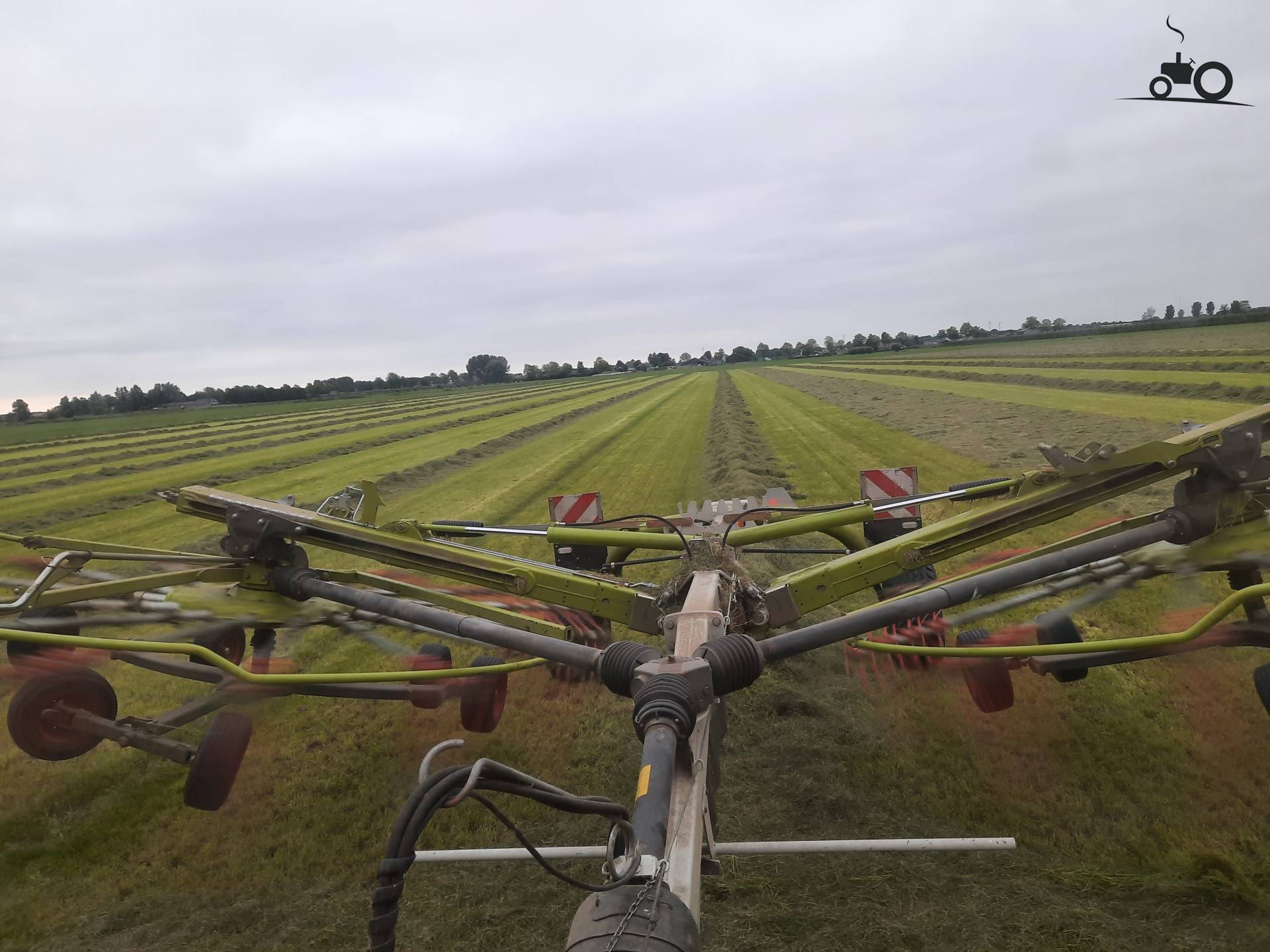 Foto Claas Liner 2900 #1432988