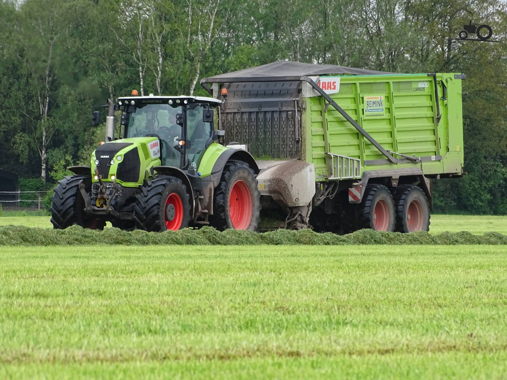 Foto Claas Axion 850 #1458609