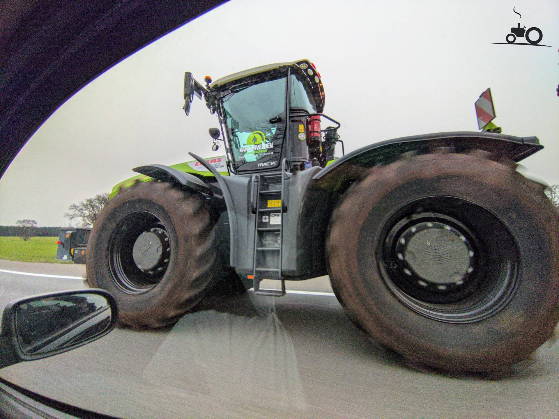 Foto Claas Xerion 3800 VC #1461724