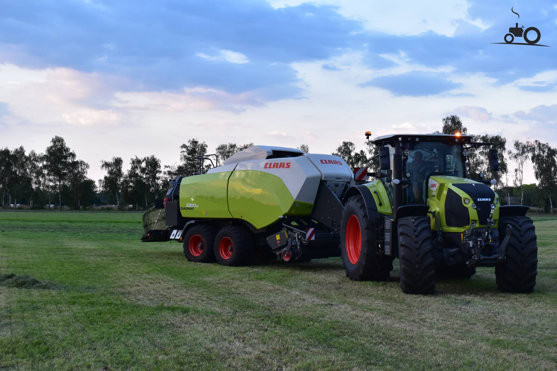 Foto Claas Axion 830 #1480926