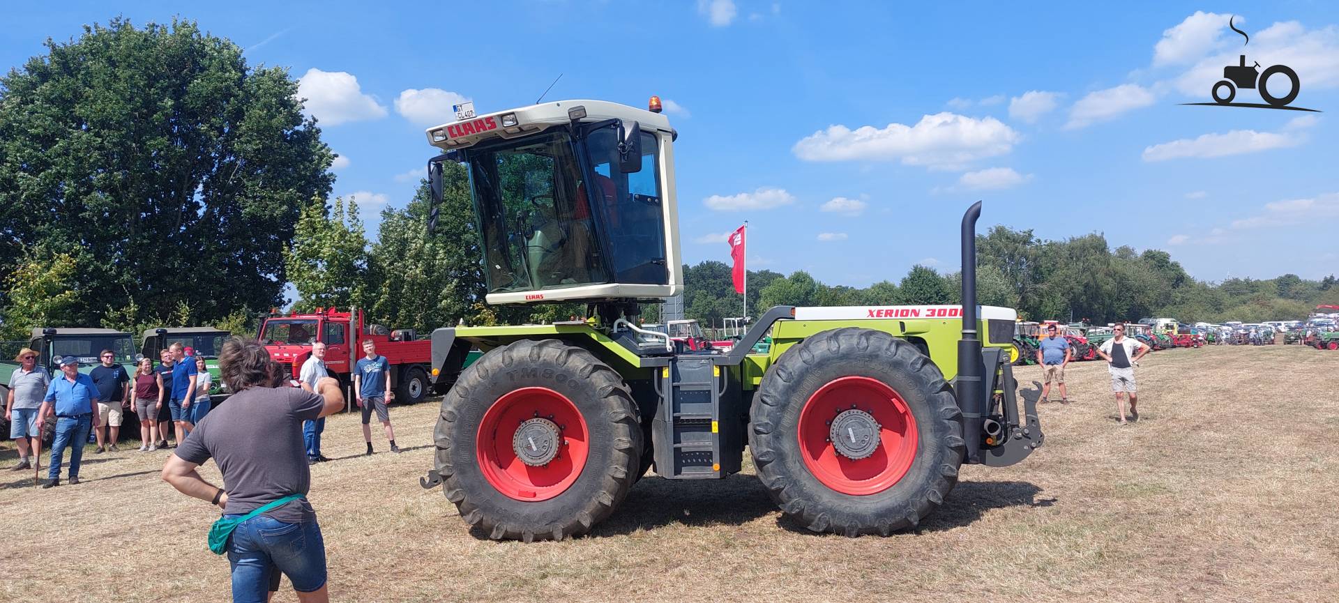 Foto Claas Xerion 3000 #1485914