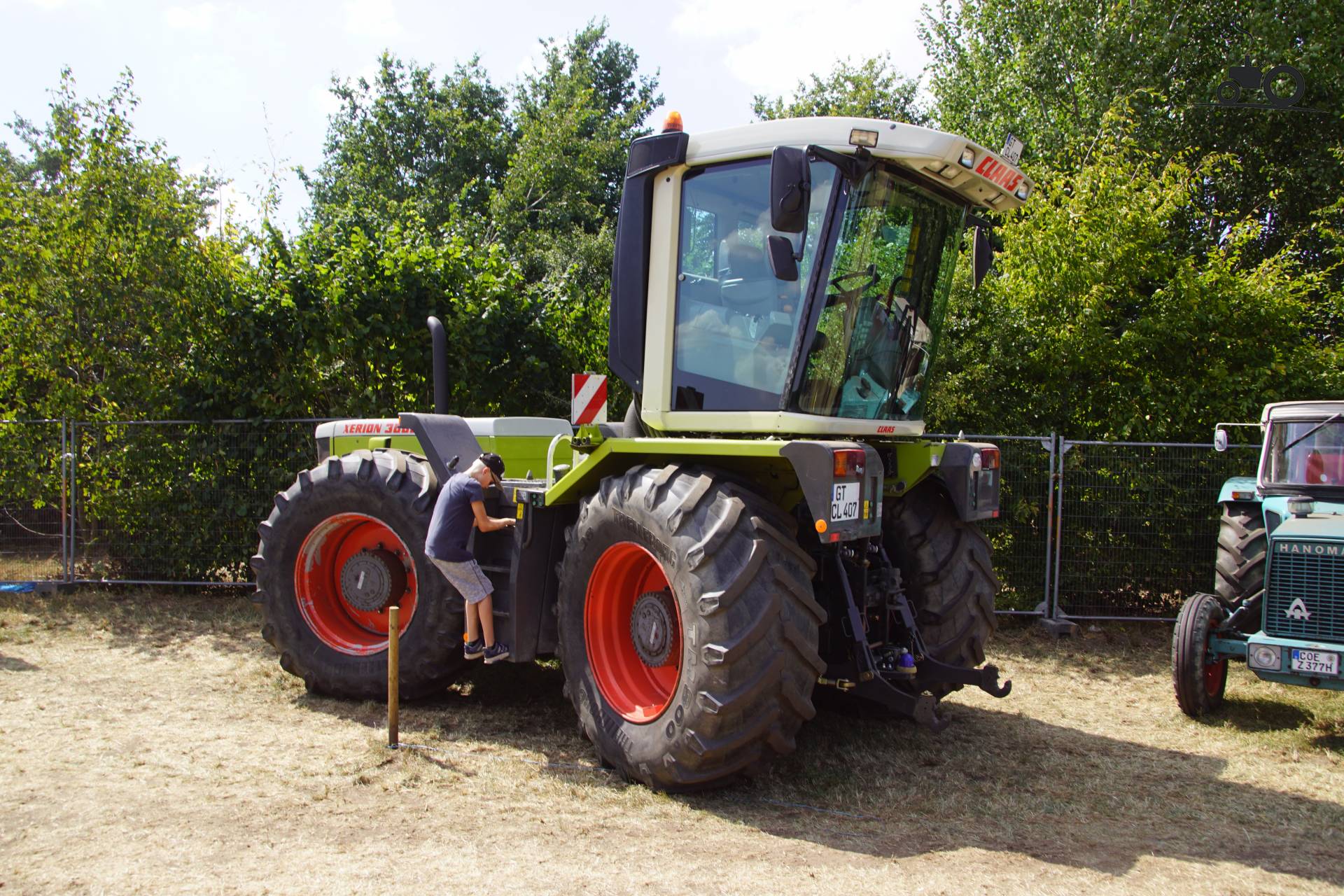 Foto Claas Xerion 3000 #1485988