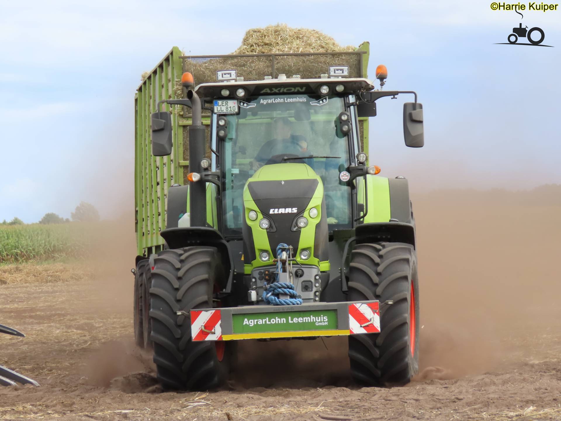 Foto Claas Axion 810 #1492792