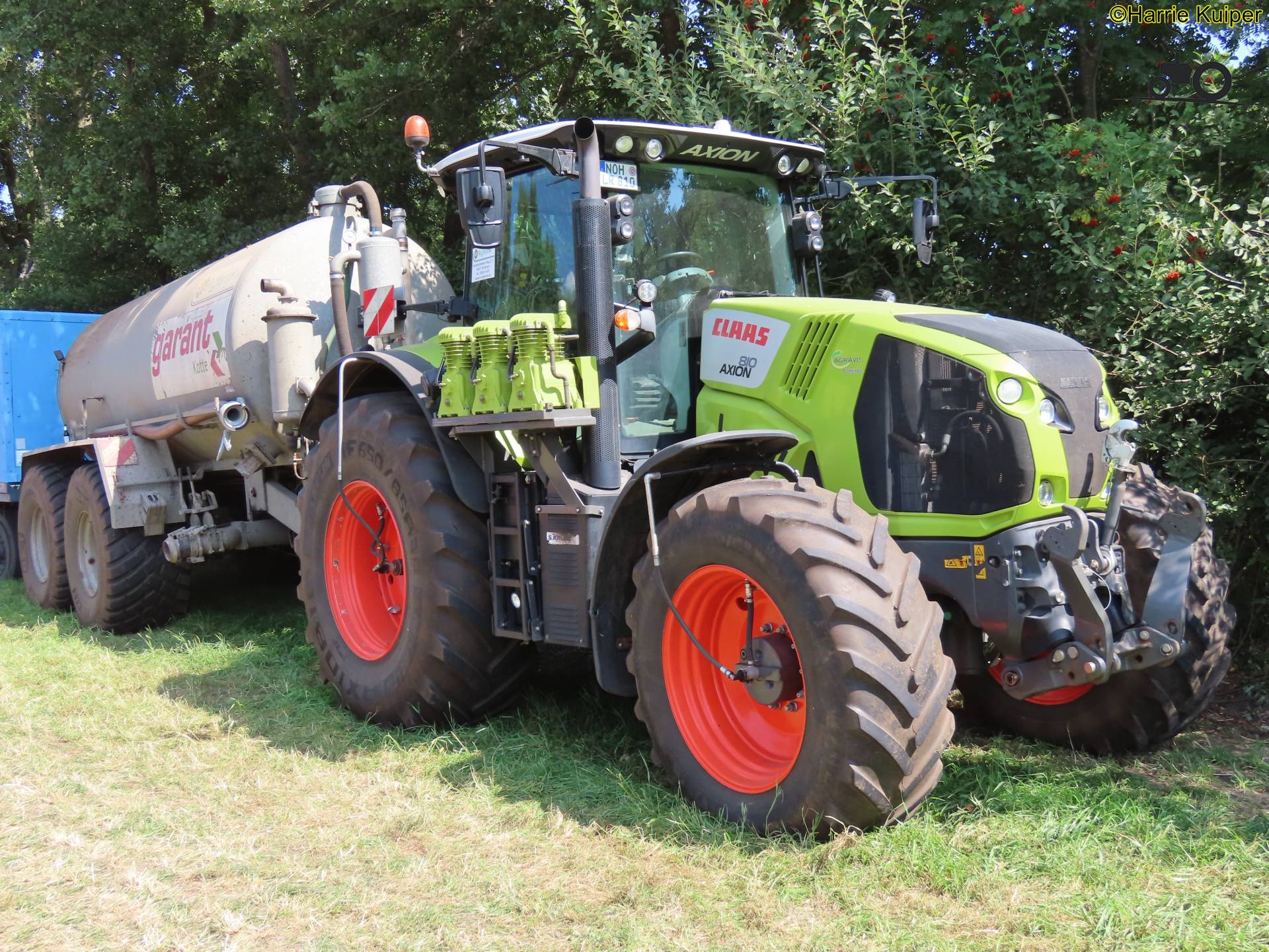 Foto Claas Axion 810 #1500108