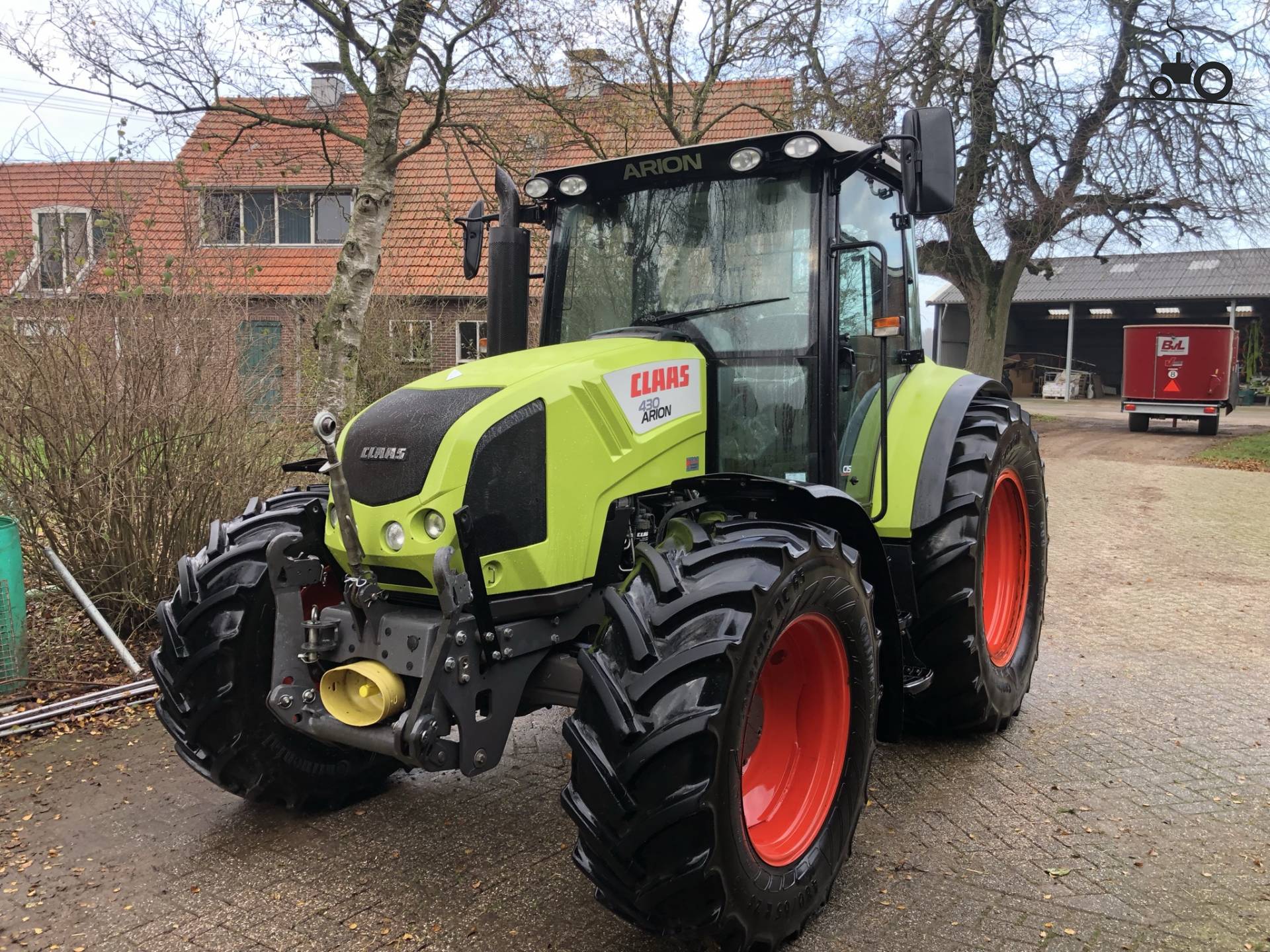 Foto Claas Arion 430 #1500740