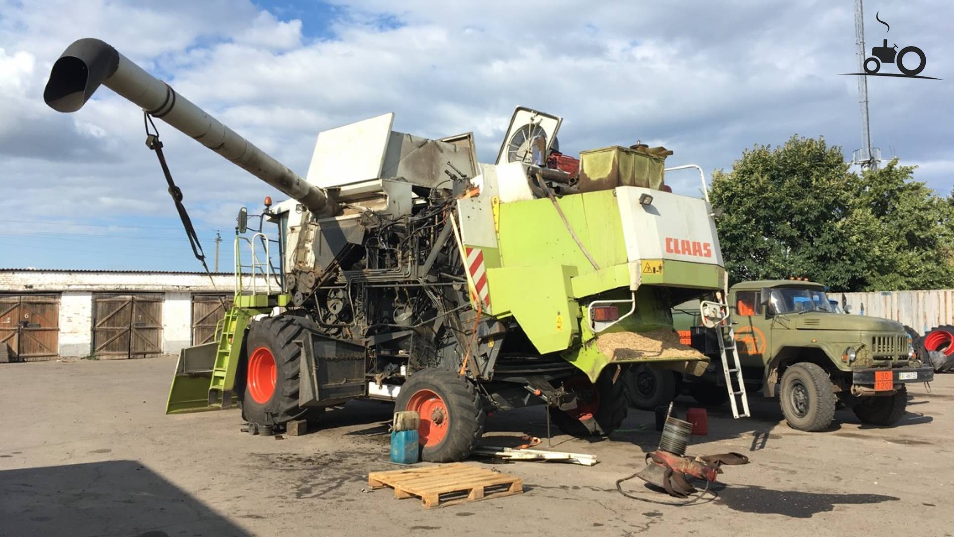 Foto Claas Lexion 480 #1506422