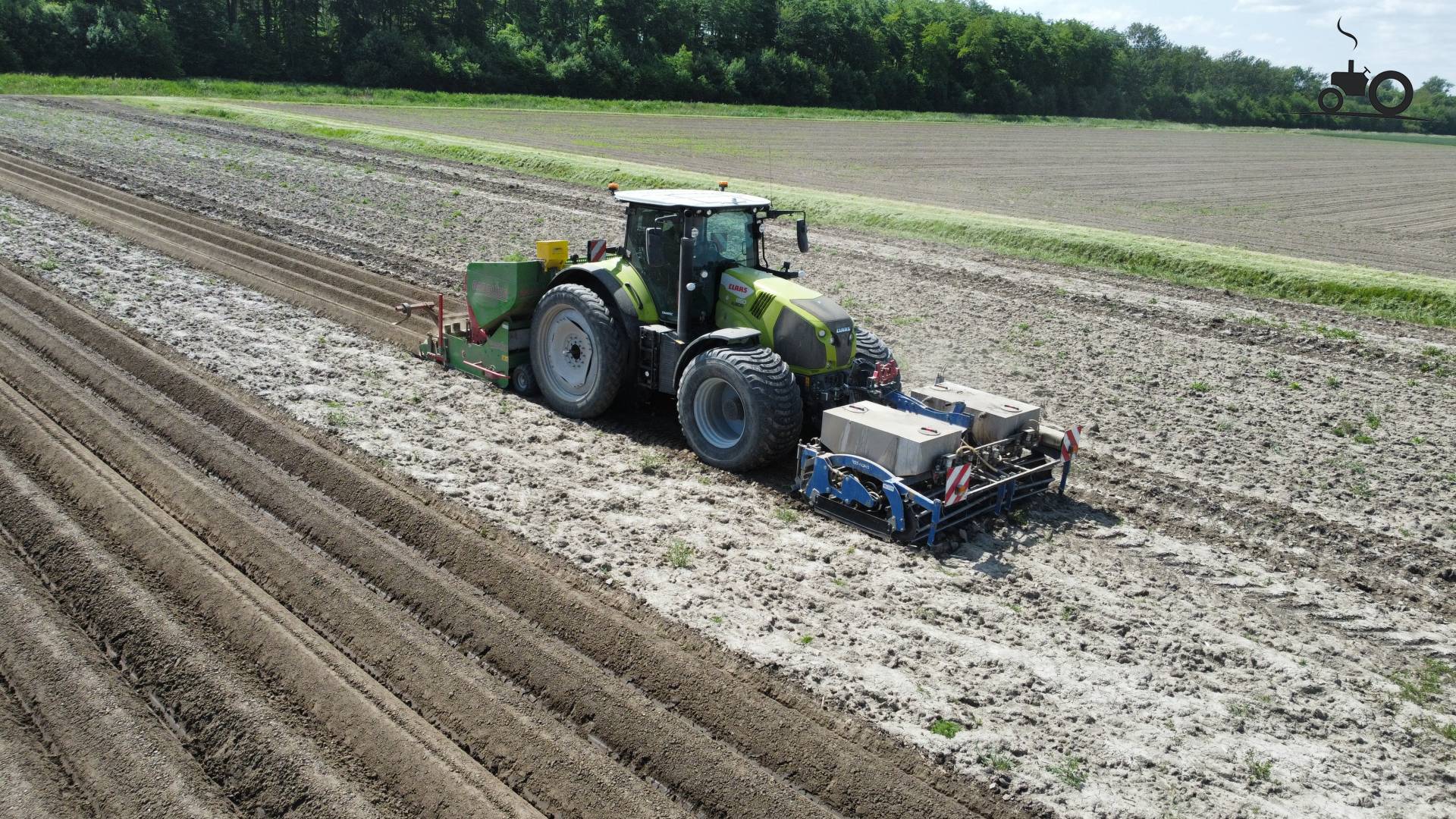 Foto Claas Axion 850 #1519641