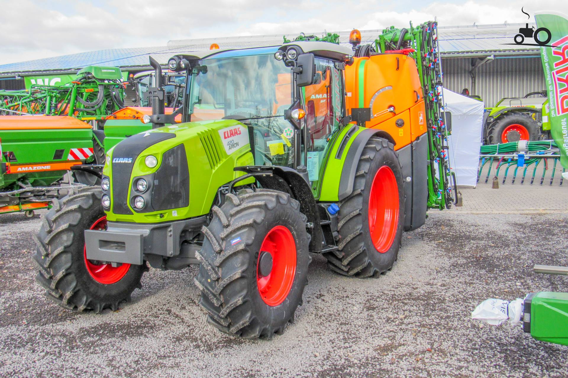 Foto Claas Arion 420 #1545025