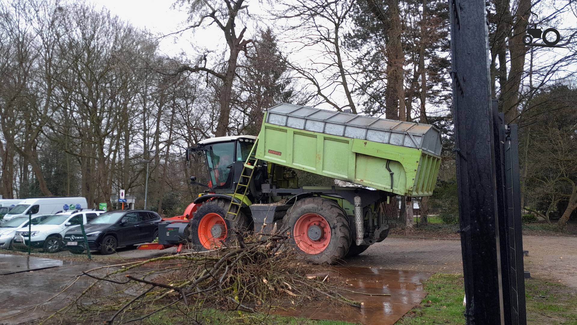 Foto Claas Xerion #1556354
