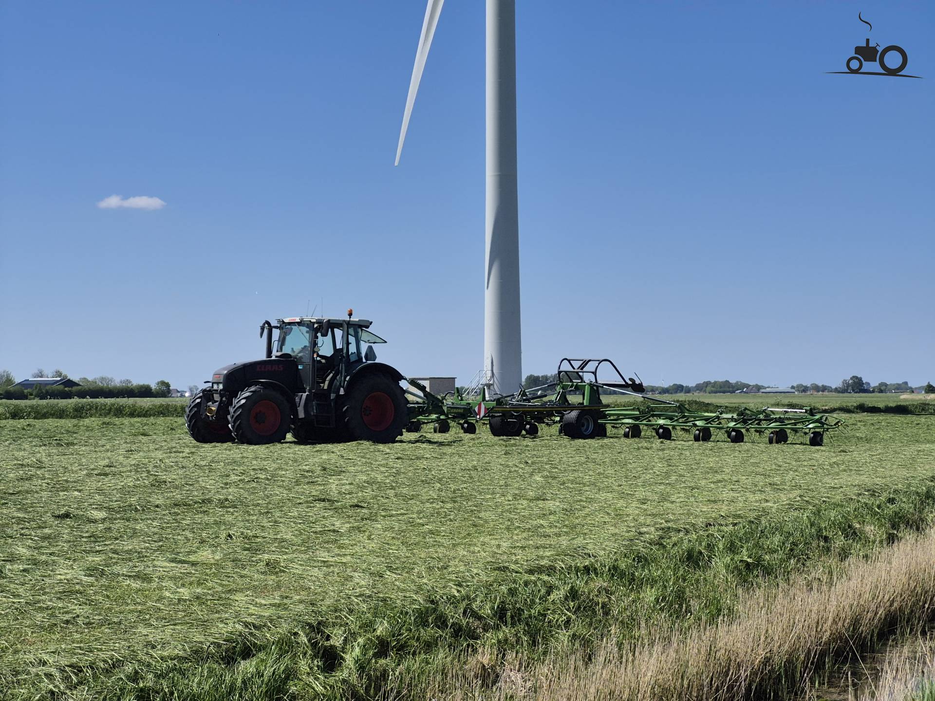 Foto Claas Ares 656 RZ #1619451